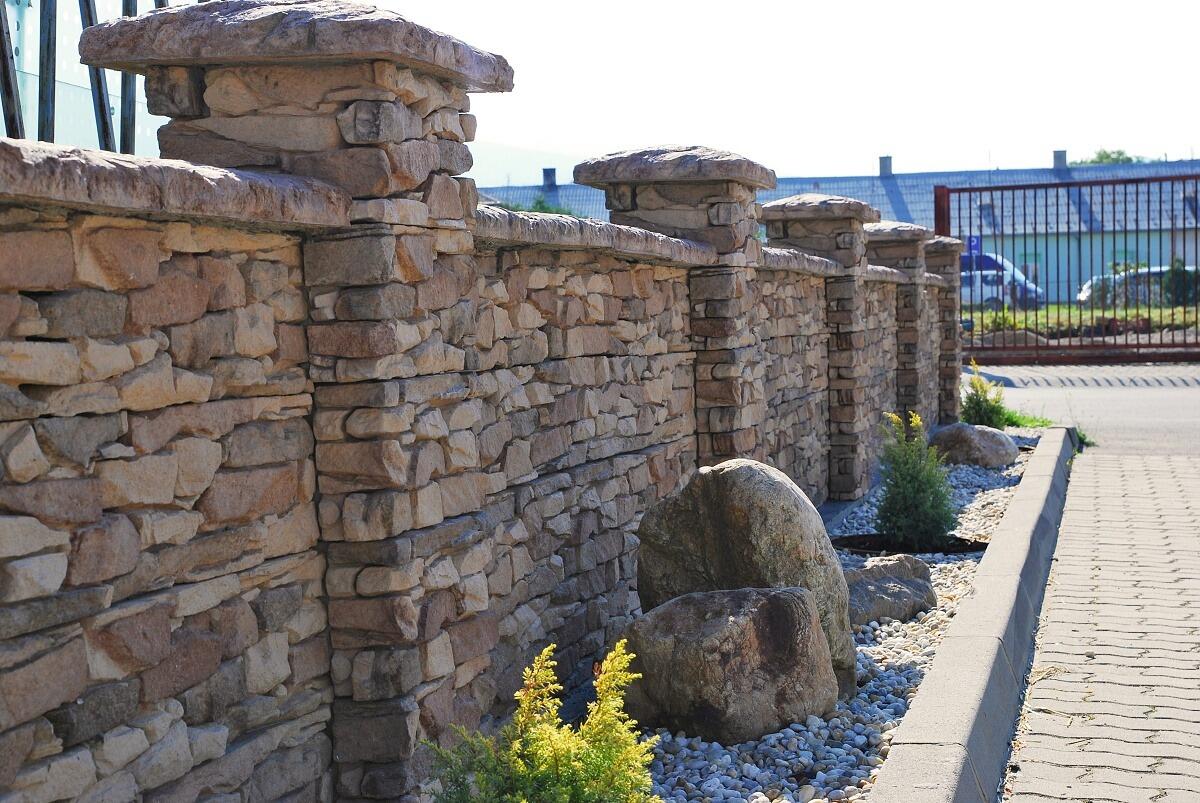 Discover Stacked Stone for External Walls that is fast & easy to fix ...