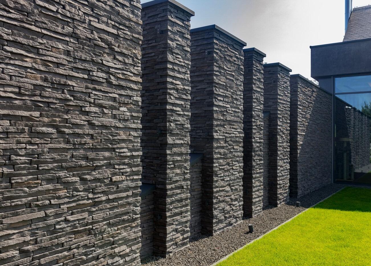 Discover Stacked Stone for External Walls that is fast & easy to fix ...