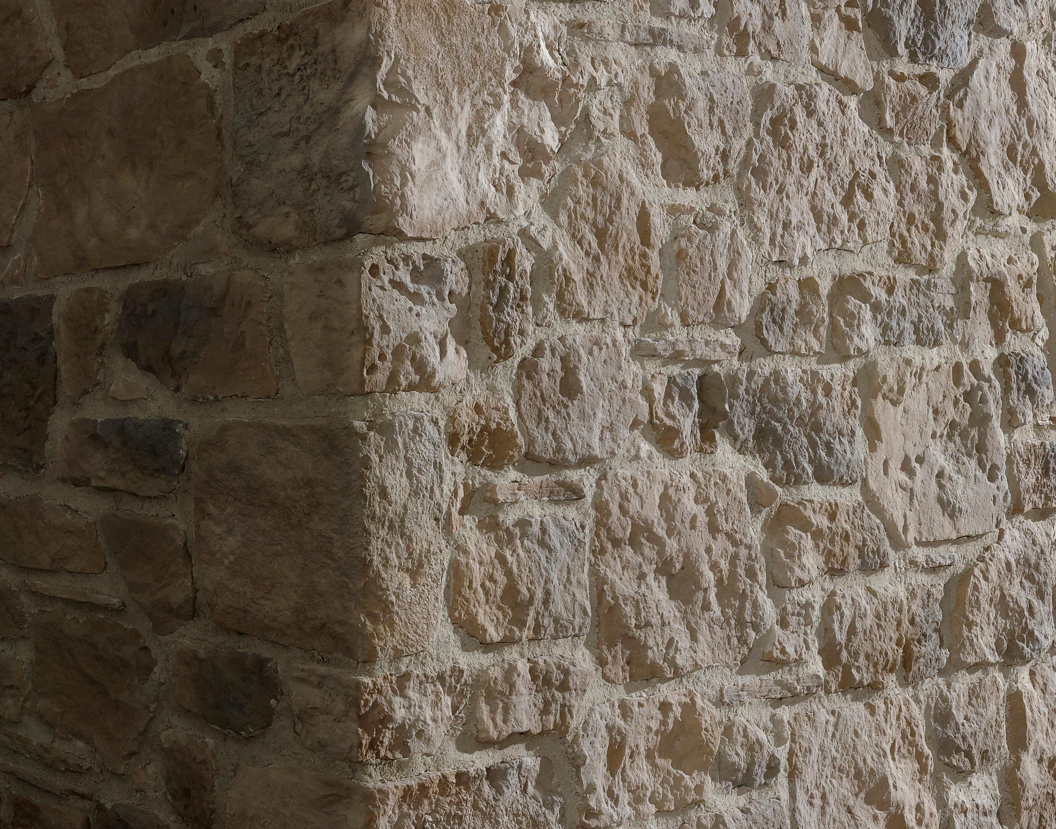 LUNA Canela Stone Cladding – Textured Dark Cream Ledgestone Panels ...