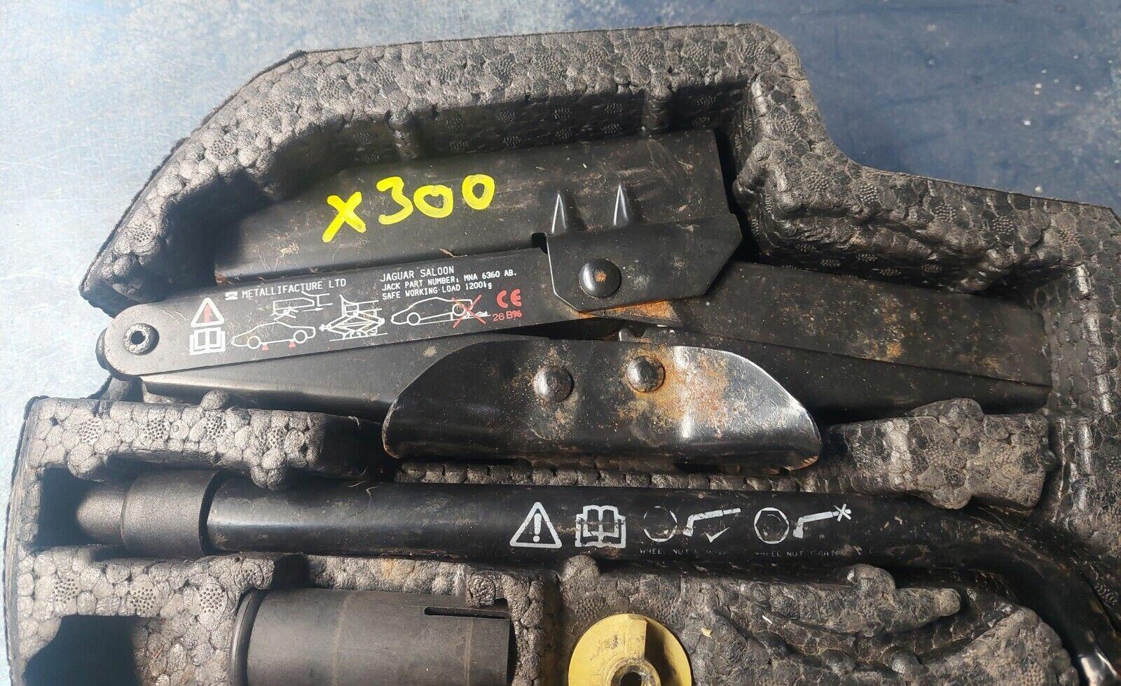 SPARE WHEEL JACK & BRACE TOOL KIT - Jaguar XJ6 XJ8 XJR X300 X308 1994-2002