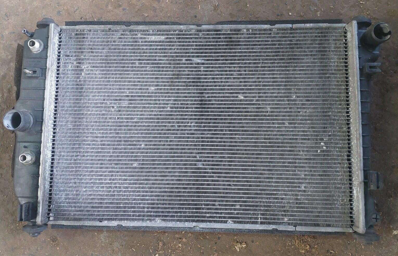 RADIATOR ENGINE WATER COOLANT Jaguar XKR 4.0 1996-2002