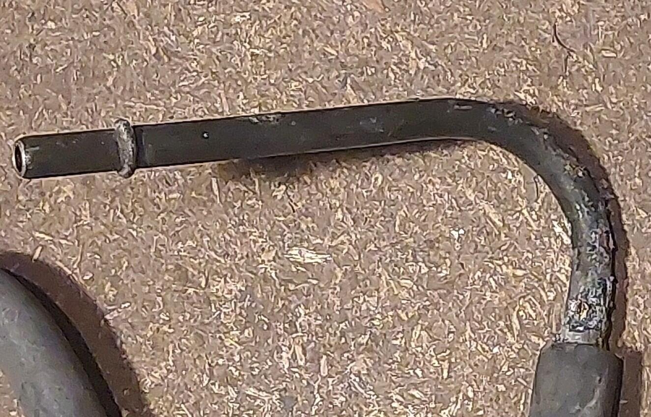 FUEL TANK RETURN PIPE (UNDER TANK) XK8 XKR XJ8 XJR 1996-2006
