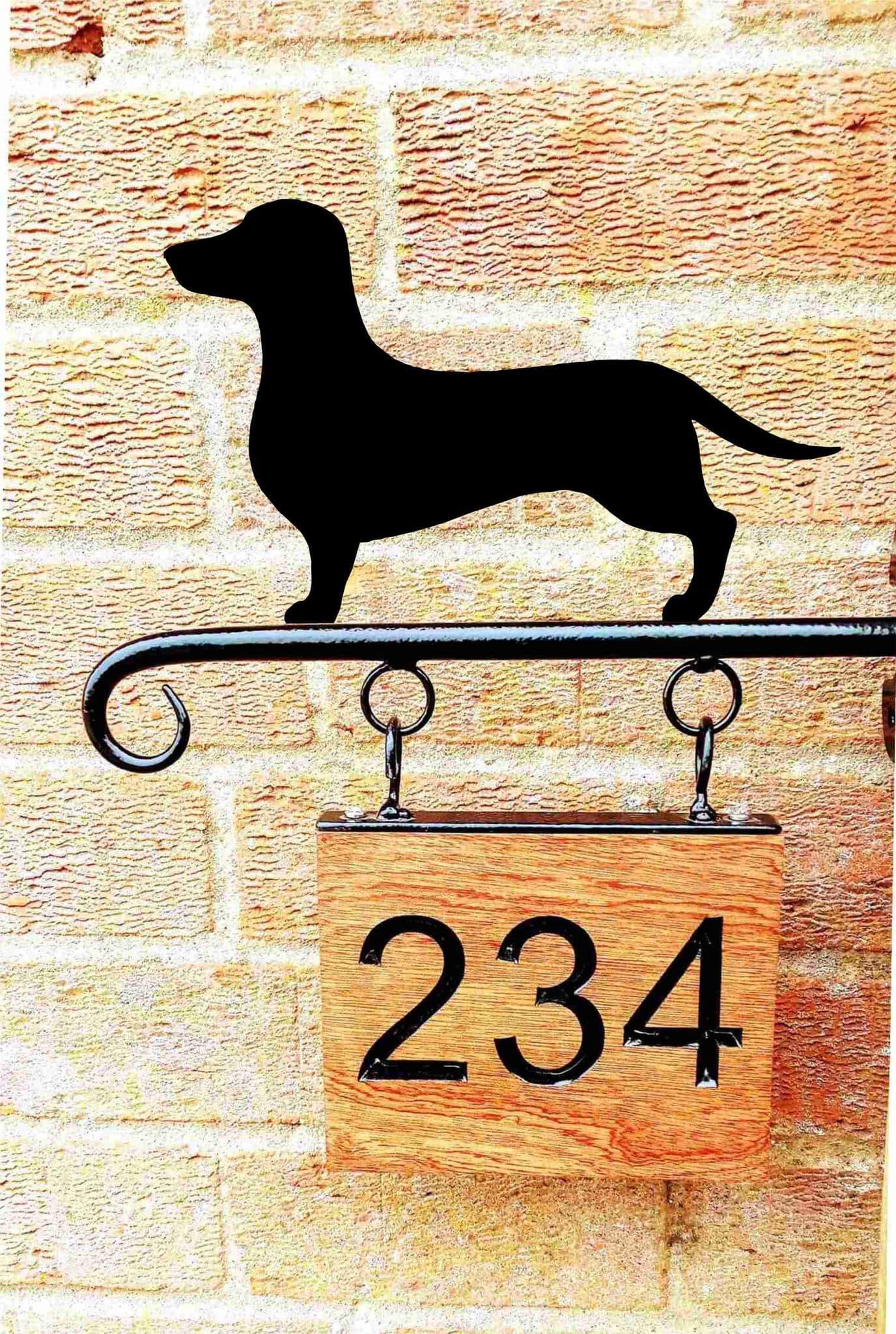 Dachshund (smooth) House Number