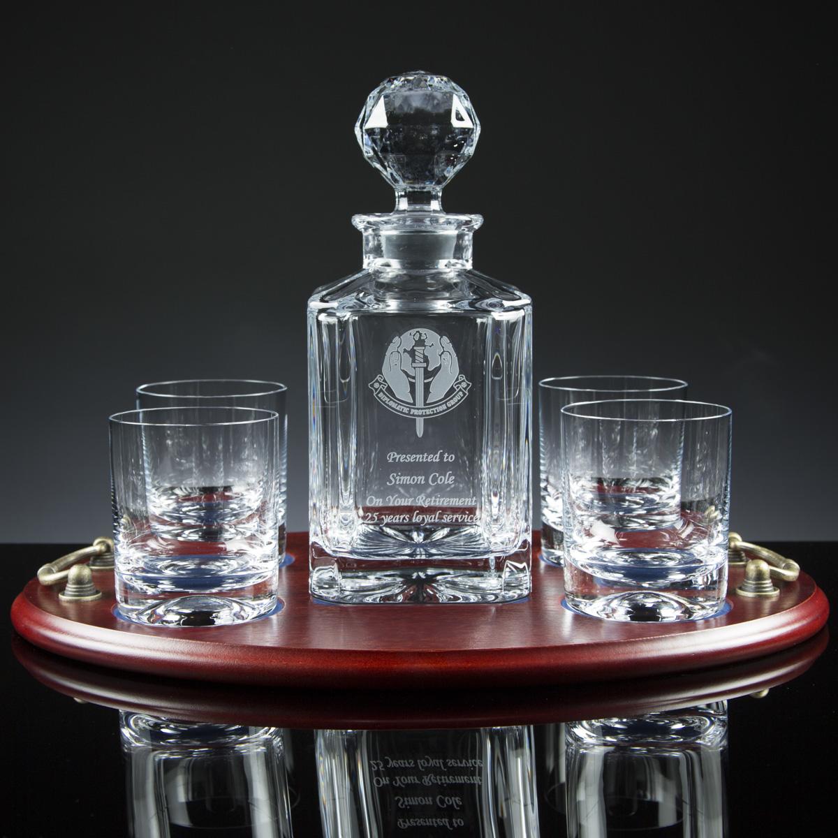 Regal Whisky Set with Hide Tray with Satin Lined Box