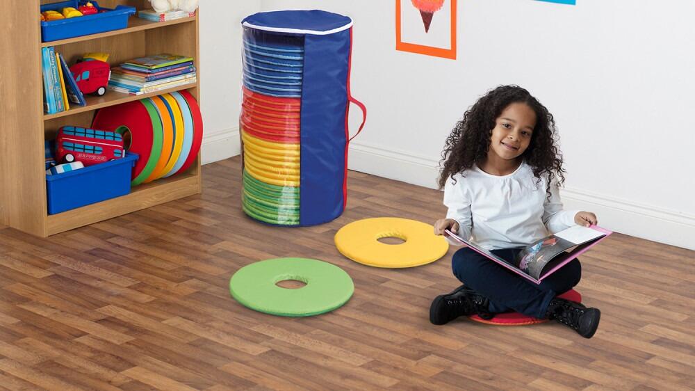 Rainbow Circular Mats Set of 32
