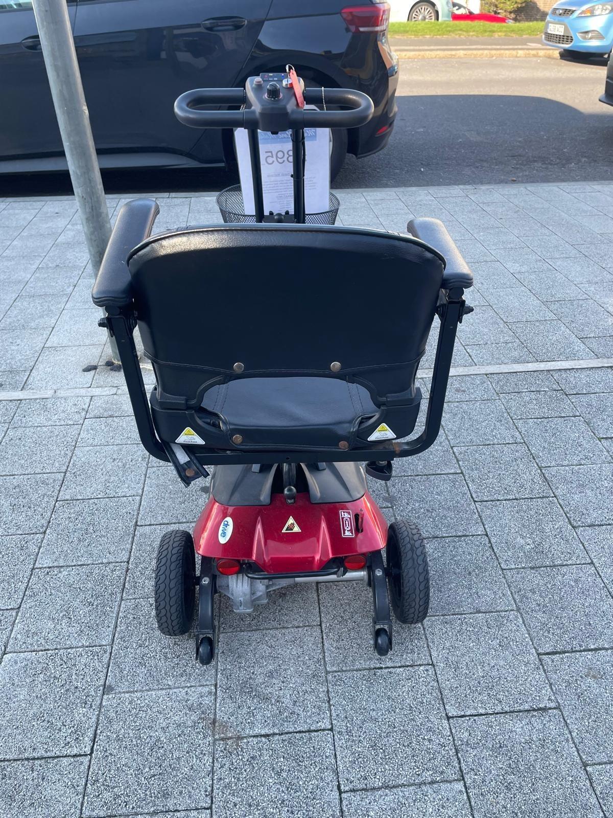 Drive ST1 – Lightweight 4 mph Boot / Pavement Scooter