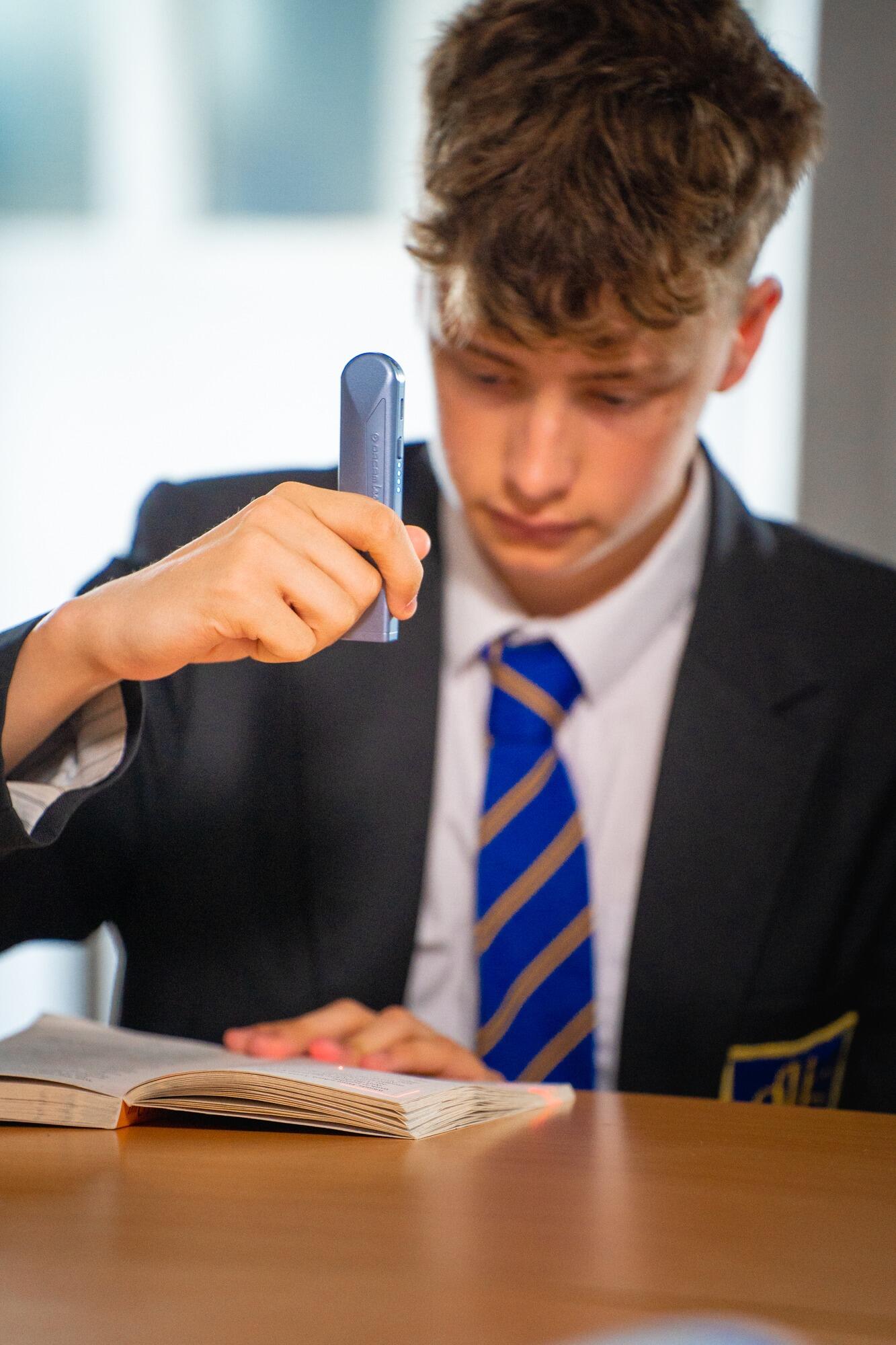 OrCam Learn Basic | VisionAid