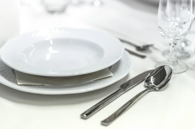 Guide to Plate Sizes for the Hospitality Industry: Optimizing Meal ...