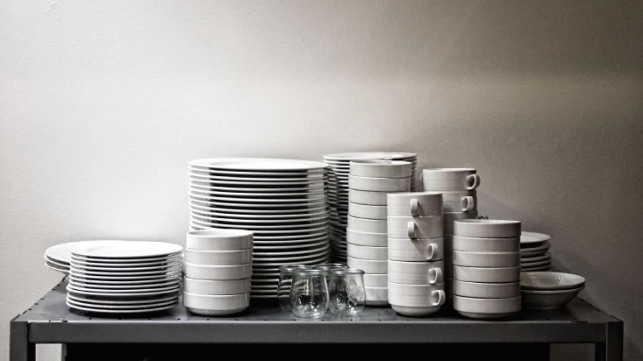 What to Consider When Purchasing Crockery for a Hotel or Restaurant