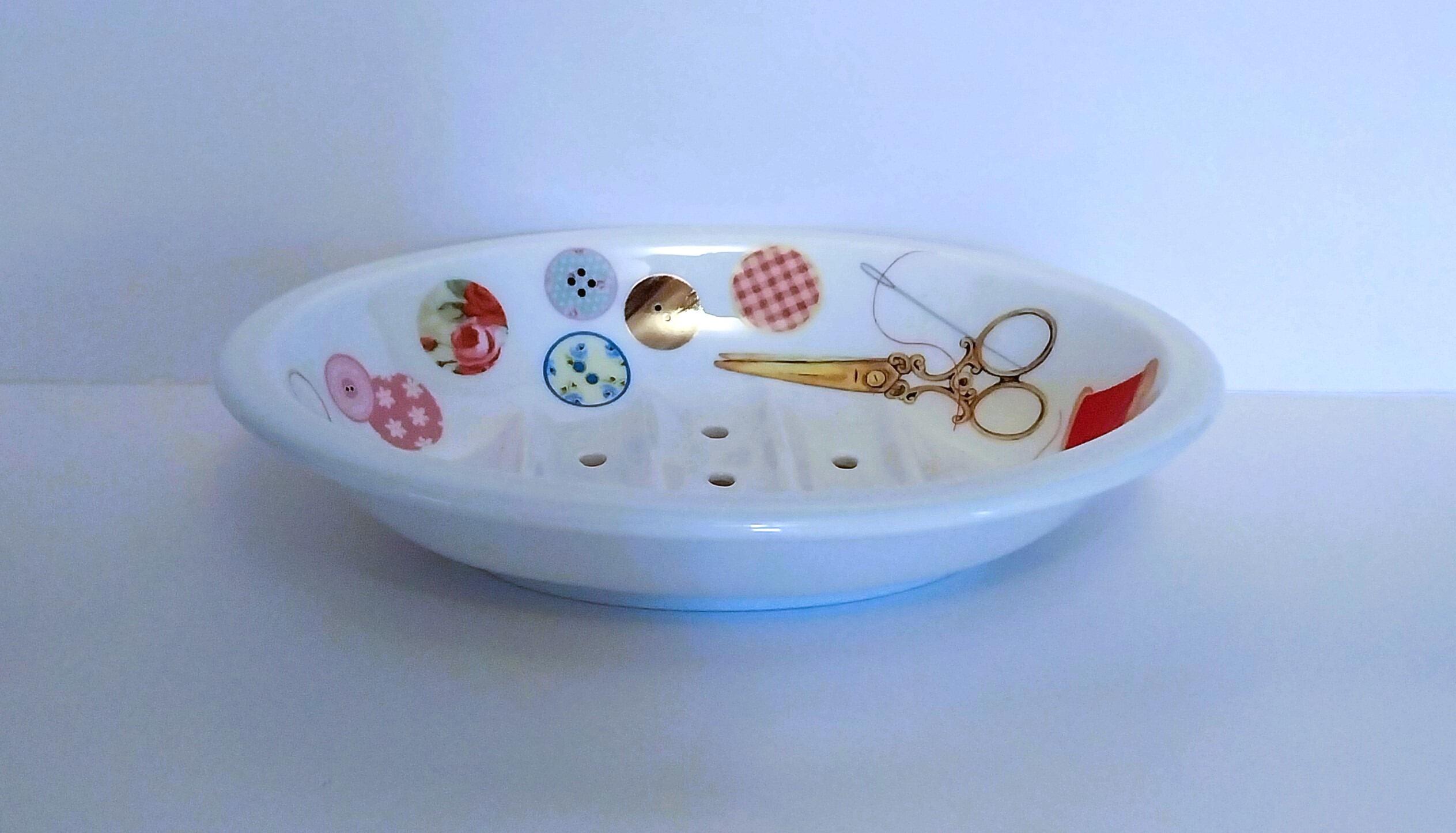 Sewing designed soap dish