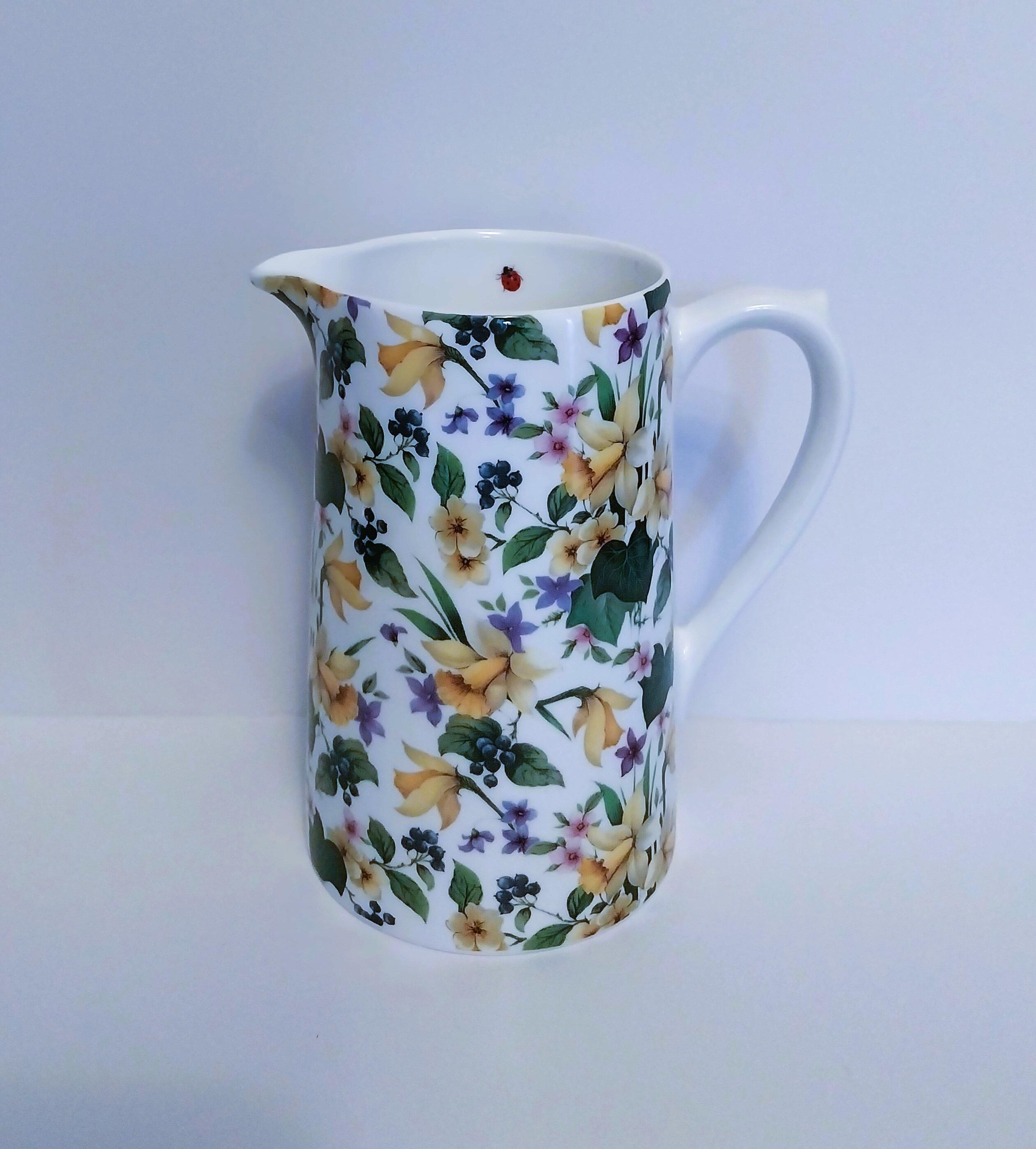 Daffodils large jug