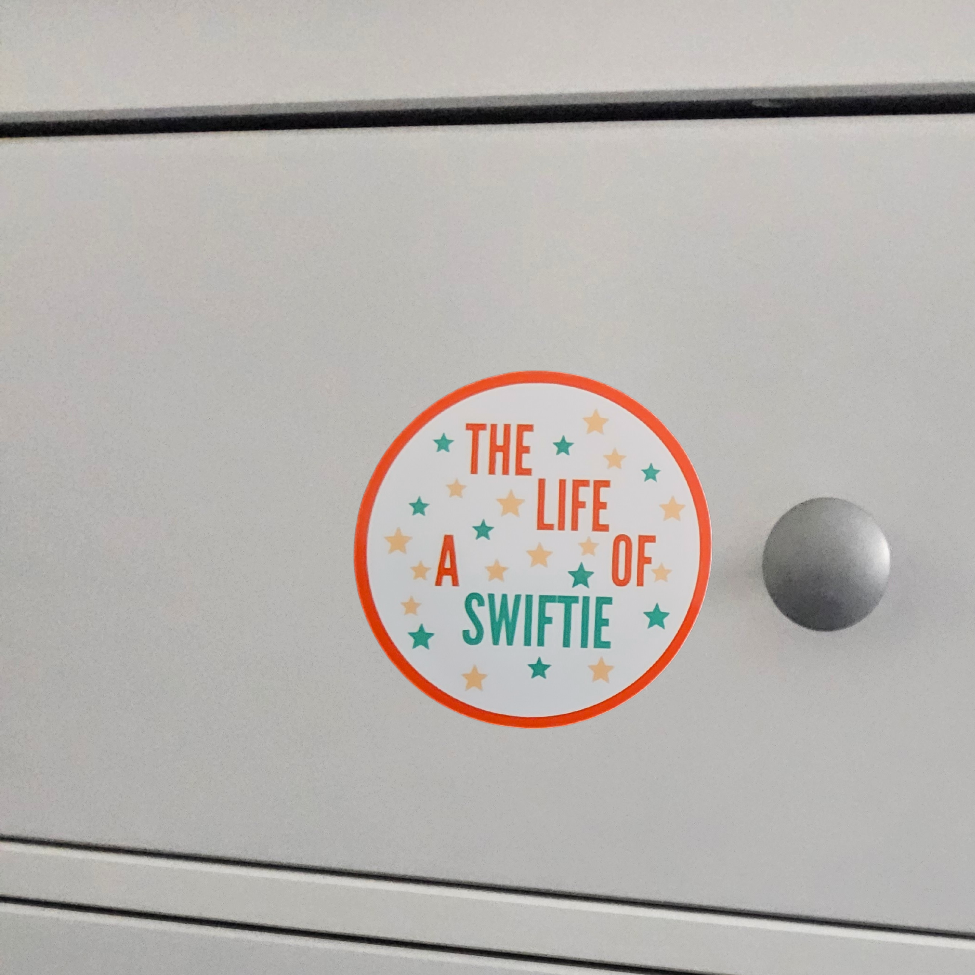 Stickers The life of a Swiftie. Round