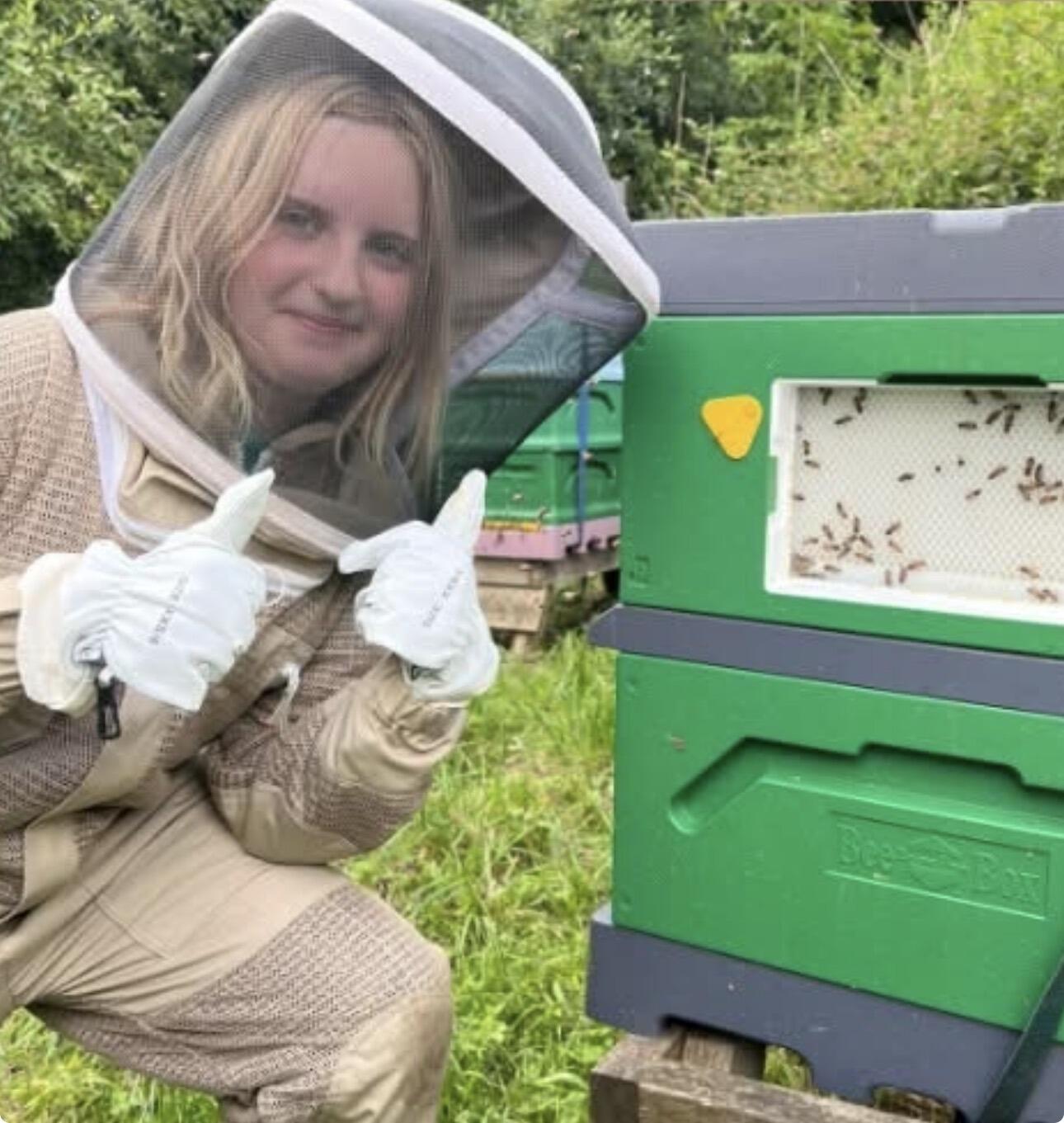 Meet the bees Family or Homeschooling Experience
