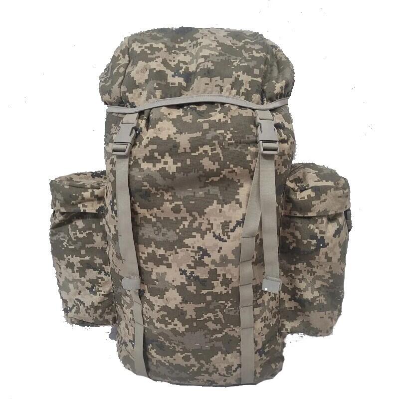 Ukrainian Special Forces Army Digicam Bergen with side pockets.