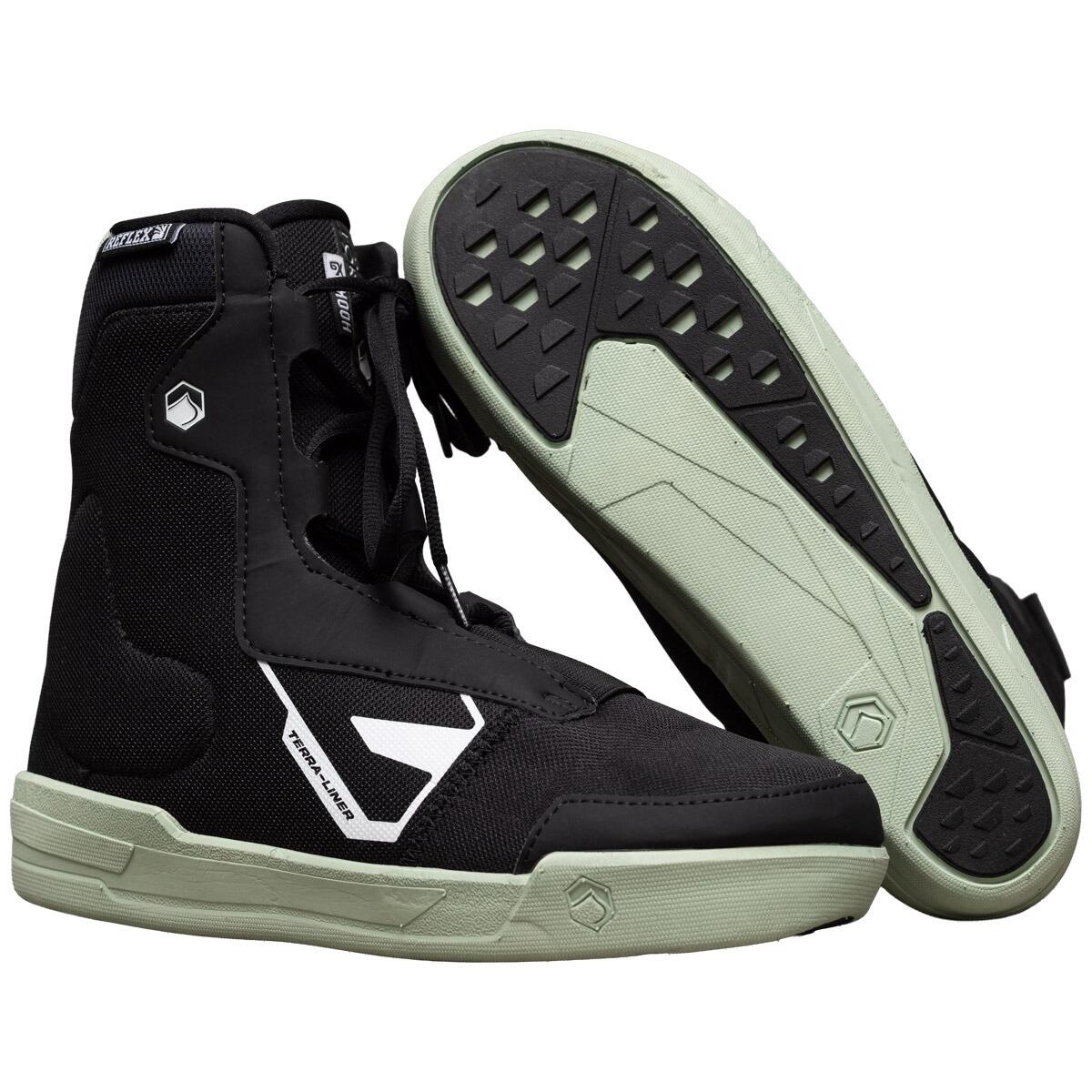 Liquid Force 2026 Hook 6X Wakeboard Bindings with Trek Terra Liner