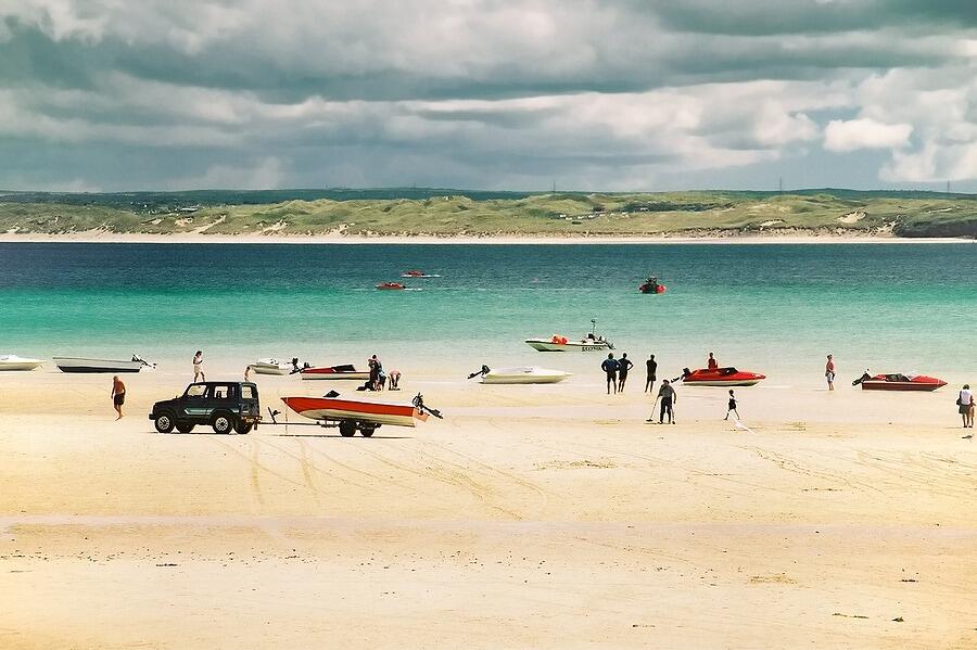 5 Of The Best UK Watersports Locations