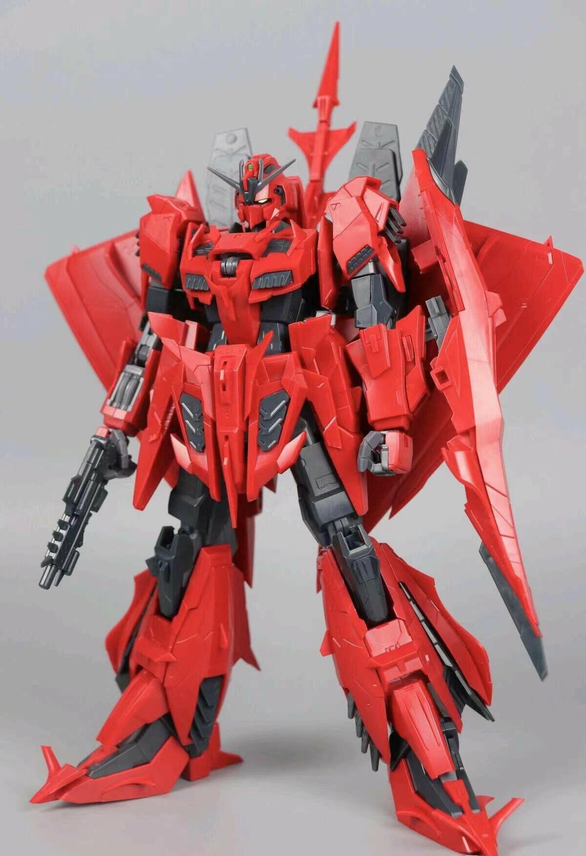 Daban MG 1/100 8824 Red Zeta