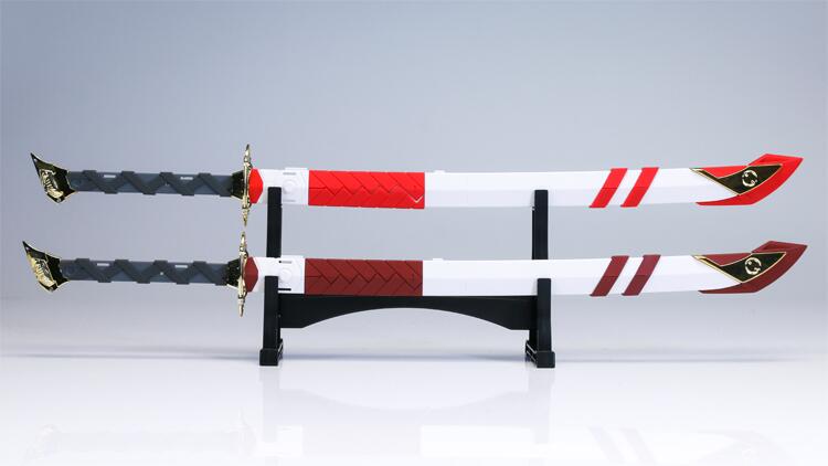 EW PG 1/60 Astray Weapons Gerbera Straight & Tiger Pierce (Red)