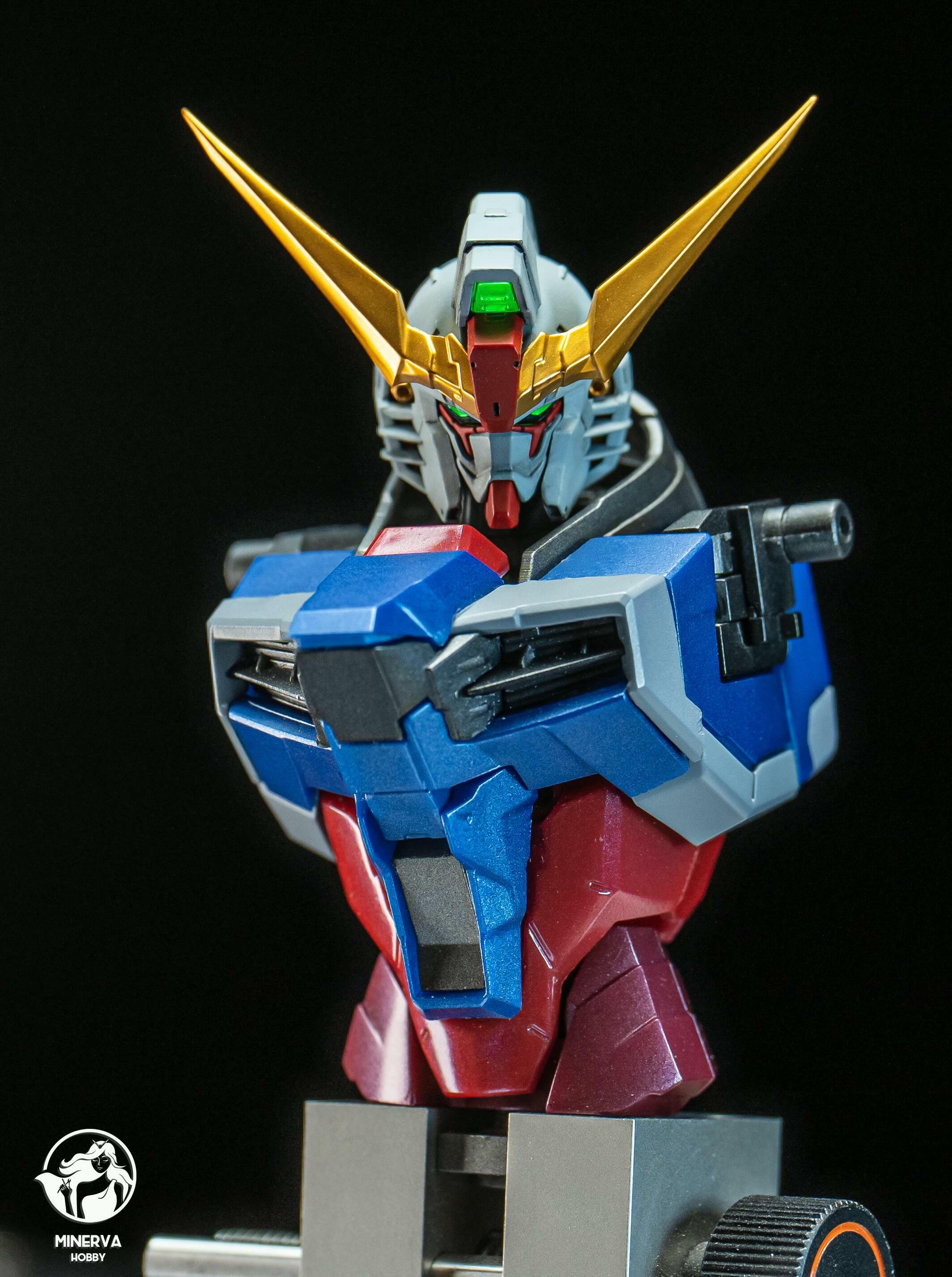 Minerva Hobby - 1/100 Head Kit for MG Destiny Gundam (Translucent Version)