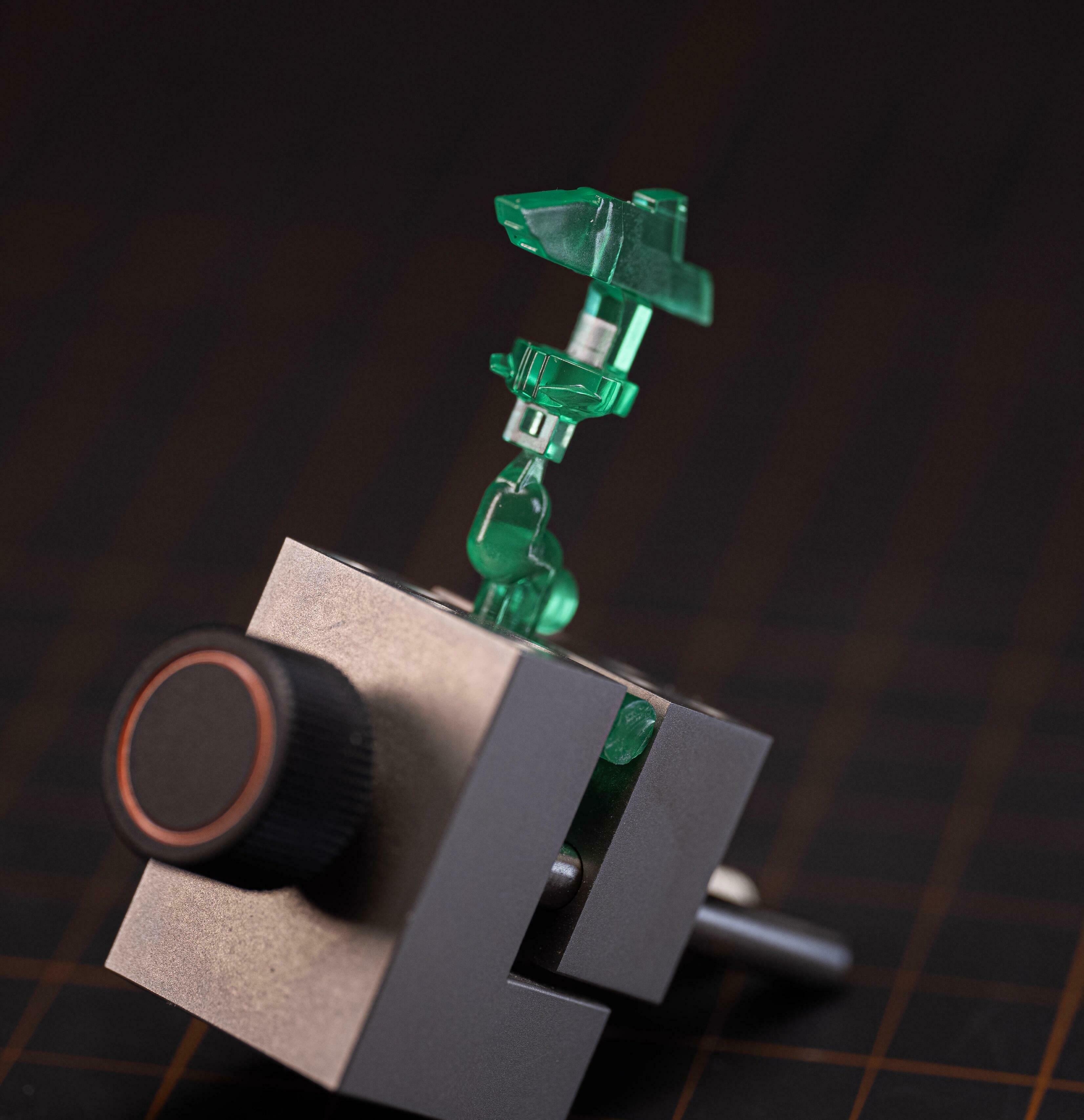 Minerva Hobby - 1/100 Head Kit for MG Destiny Gundam (GK Color)