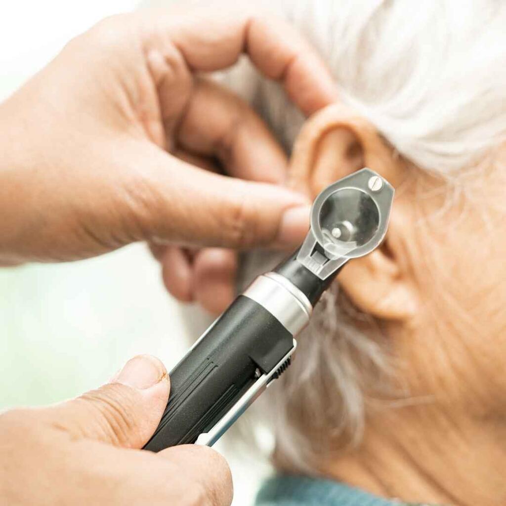 The Importance of Regular Vision and Hearing Checks for Care Home Residents