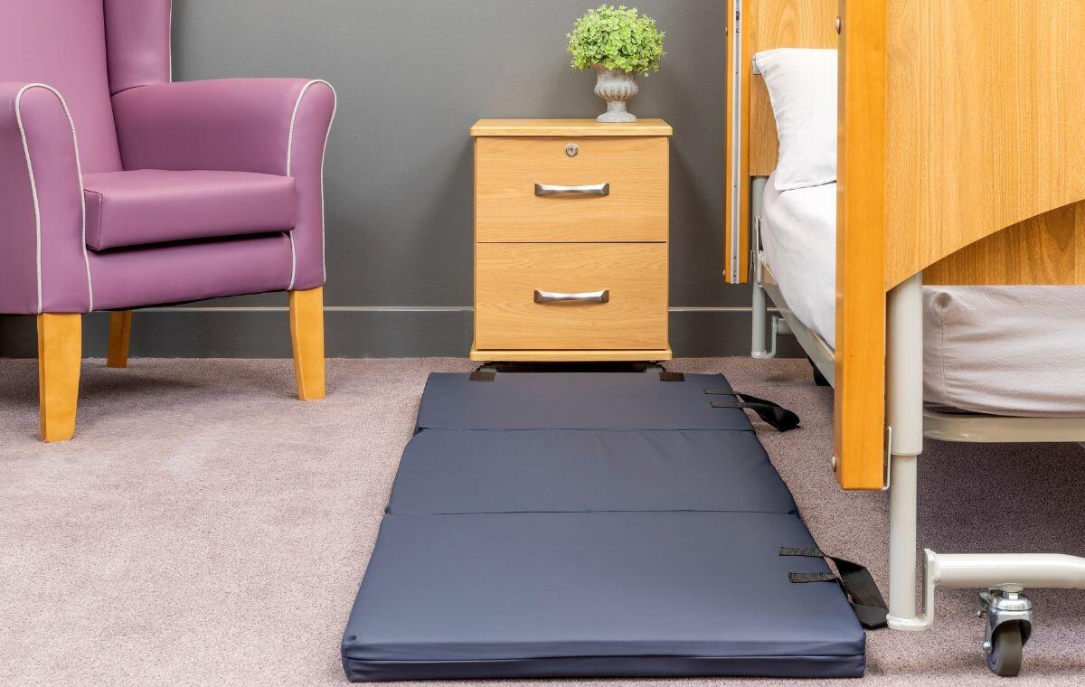 Alerta Folding Crash Mat | Care Bed Accessories | Care Home Medical