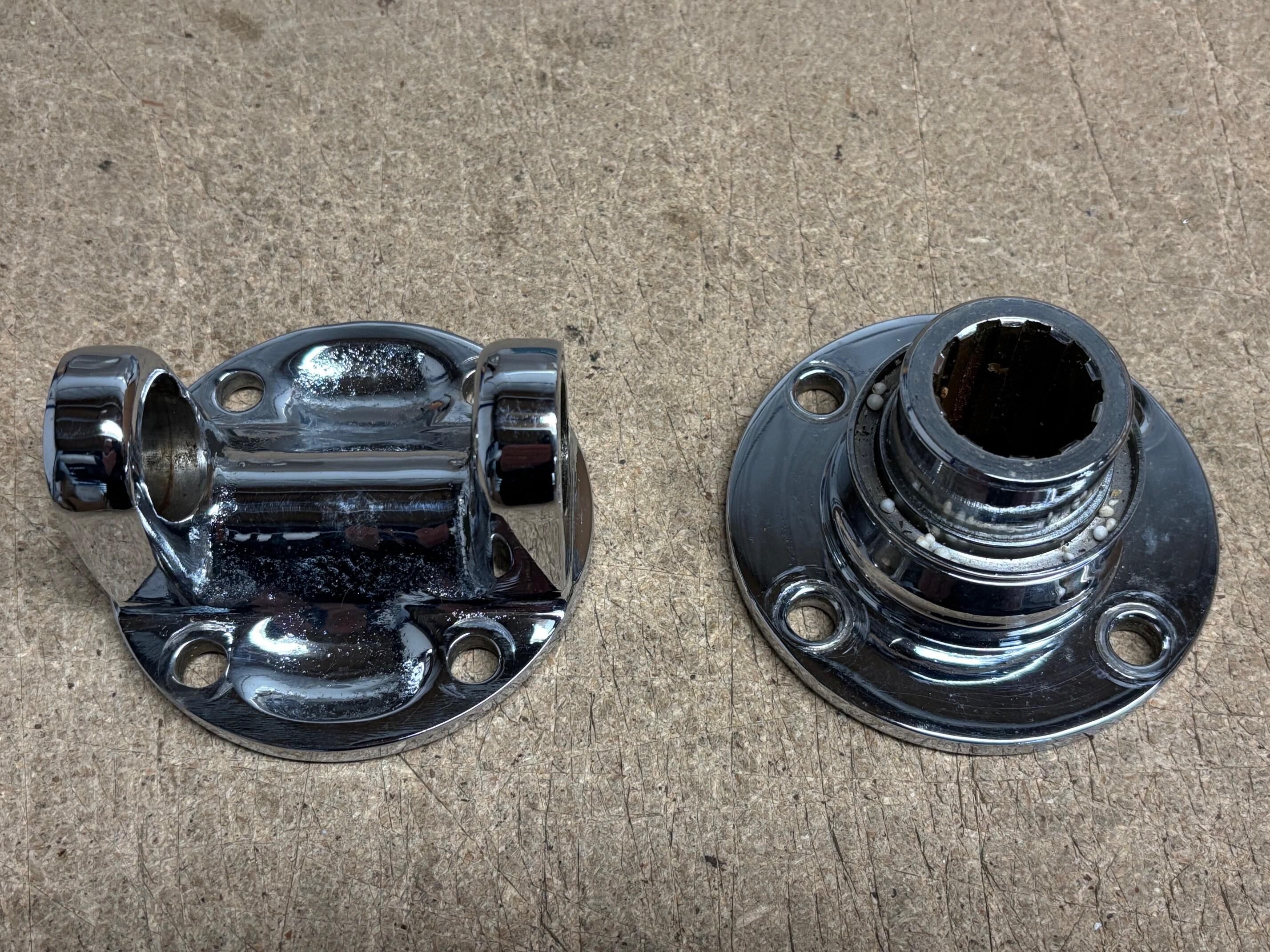 11098 ORIGINAL JAGUAR AXLE COMPANION FLANGE & PROP COUPLER C22097