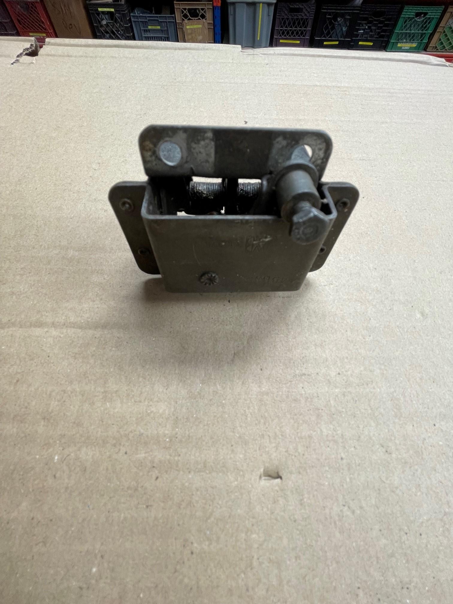 ORIGINAL E-TYPE DHC BOOT LOCK MECHANISM BD15898