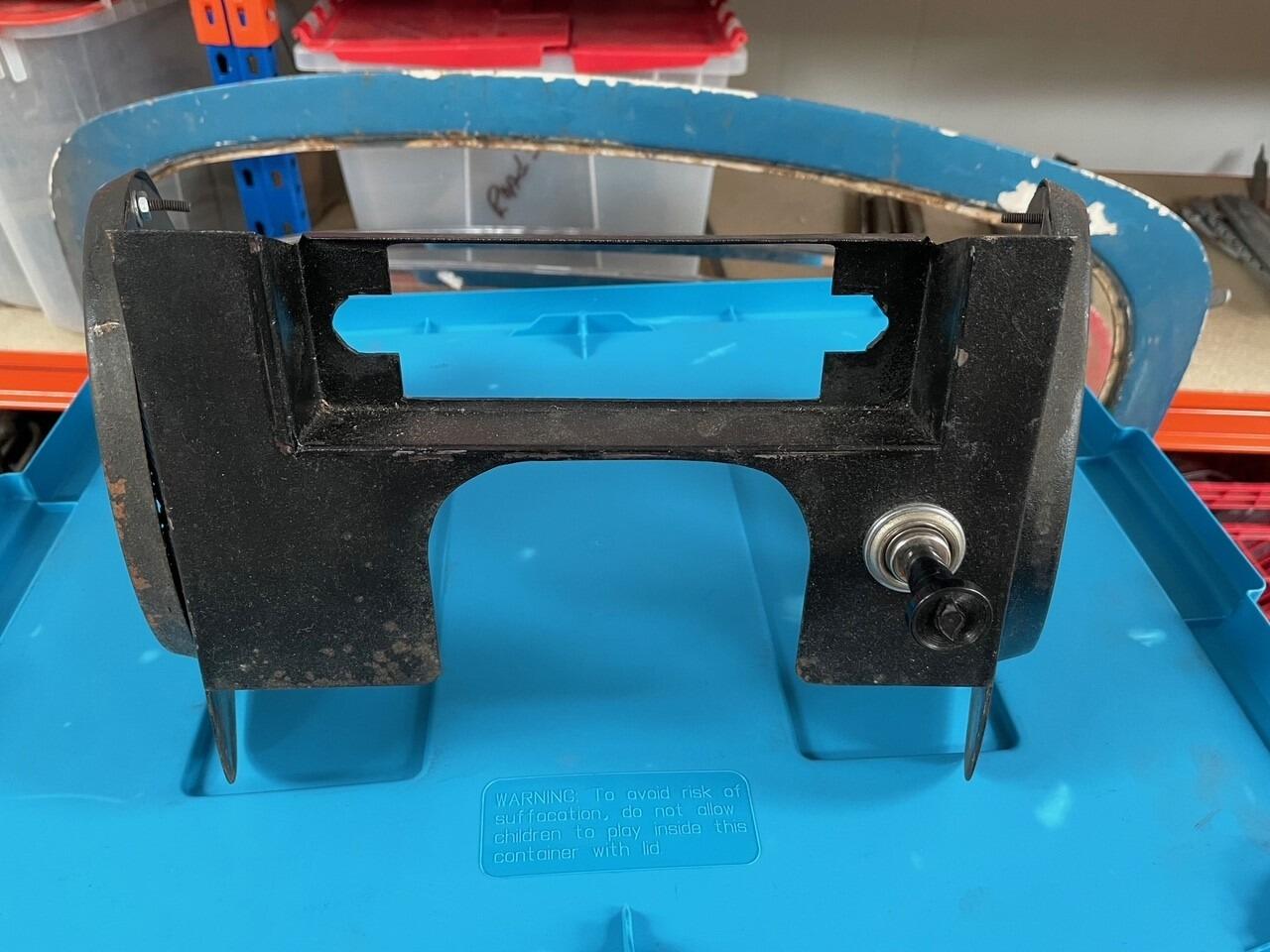 ORIGINAL E-TYPE RADIO FRAME WITH SPEAKER COVERS