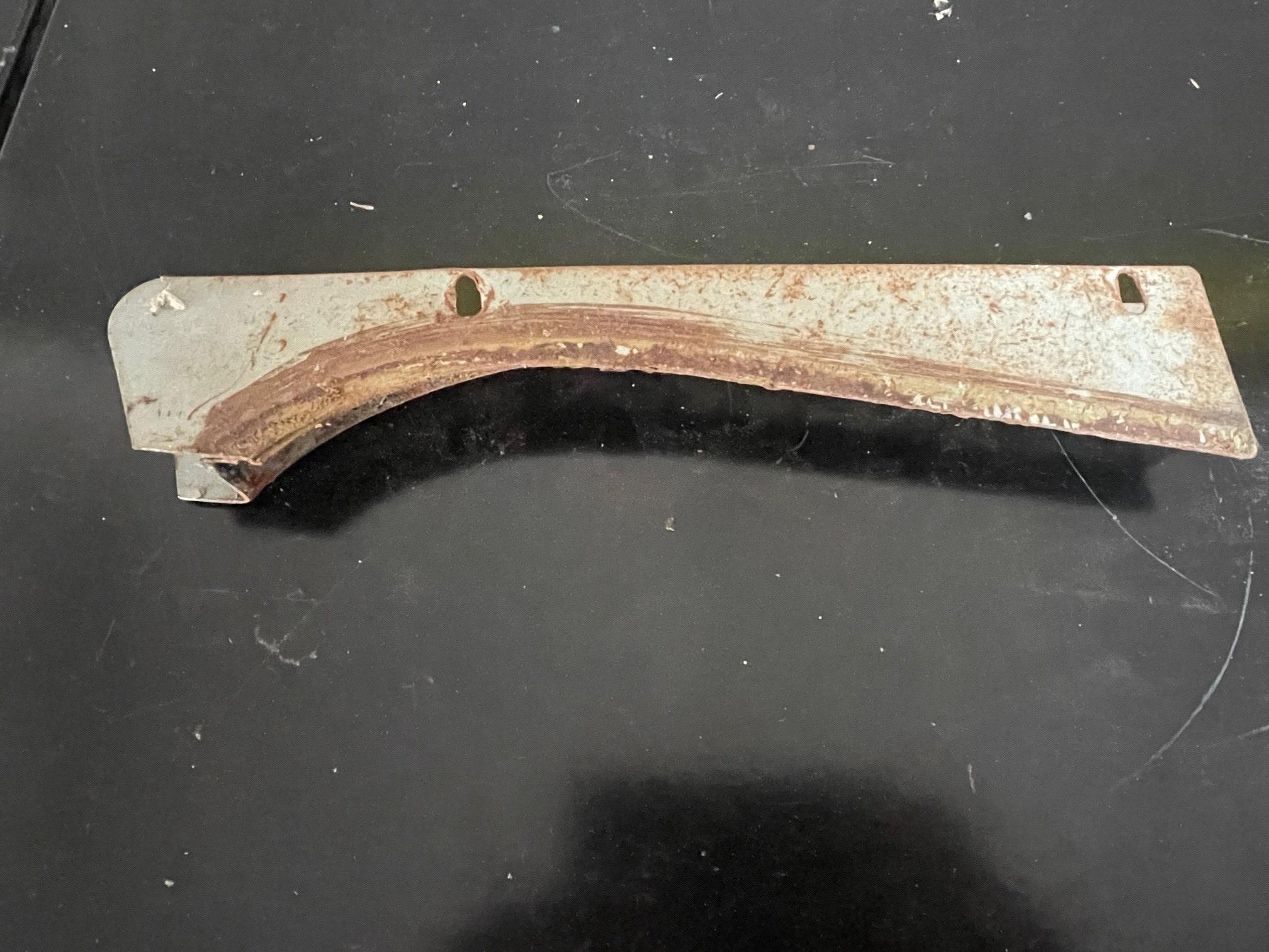 RARE ORIGINAL E-TYPE S1 & S2 DHC R/H MAIN HEAD PILLAR ASSEMBLY BD19368