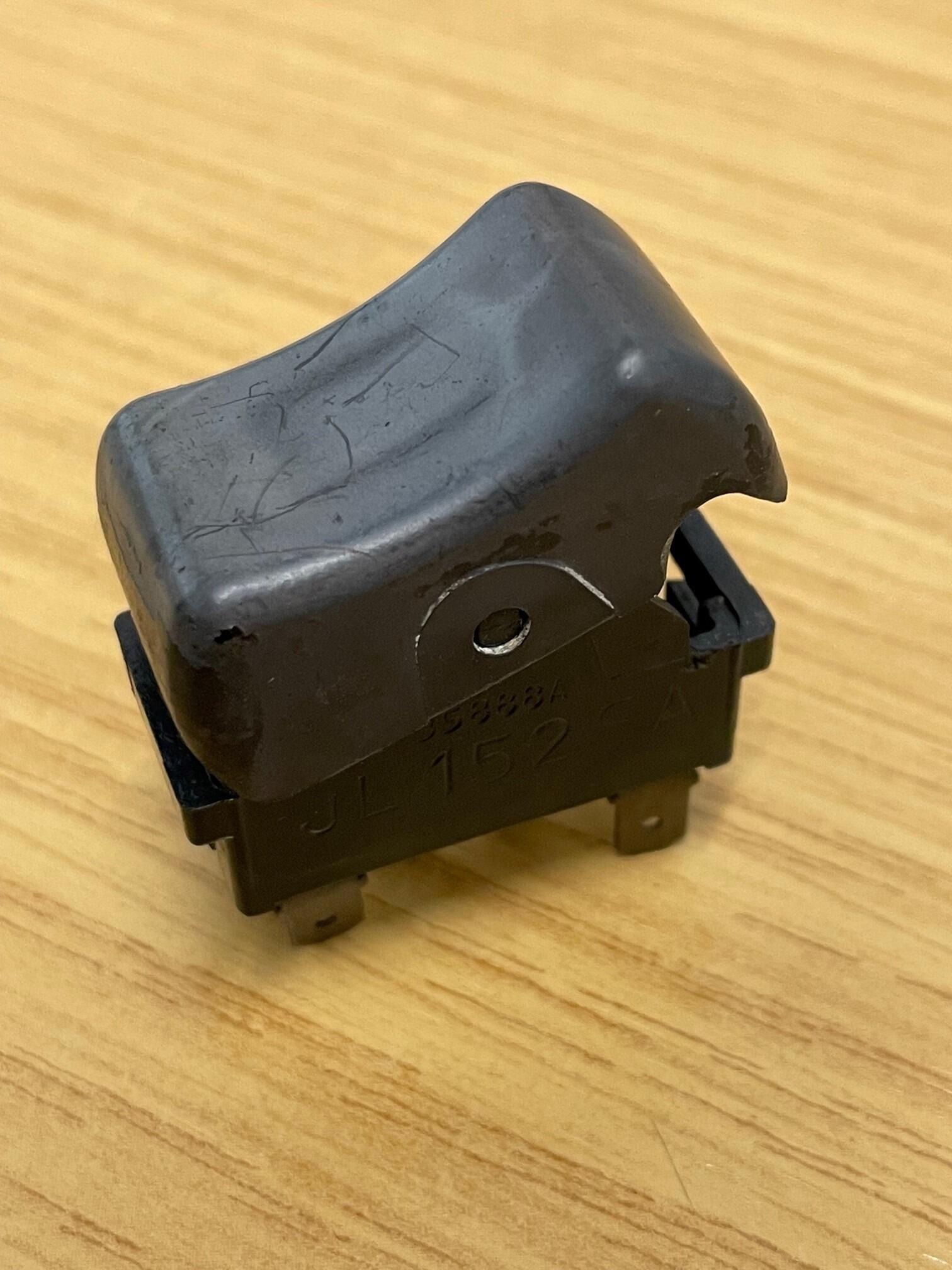 ORIGINAL LUCAS 35888A 152 SA ROCKER SWITCH