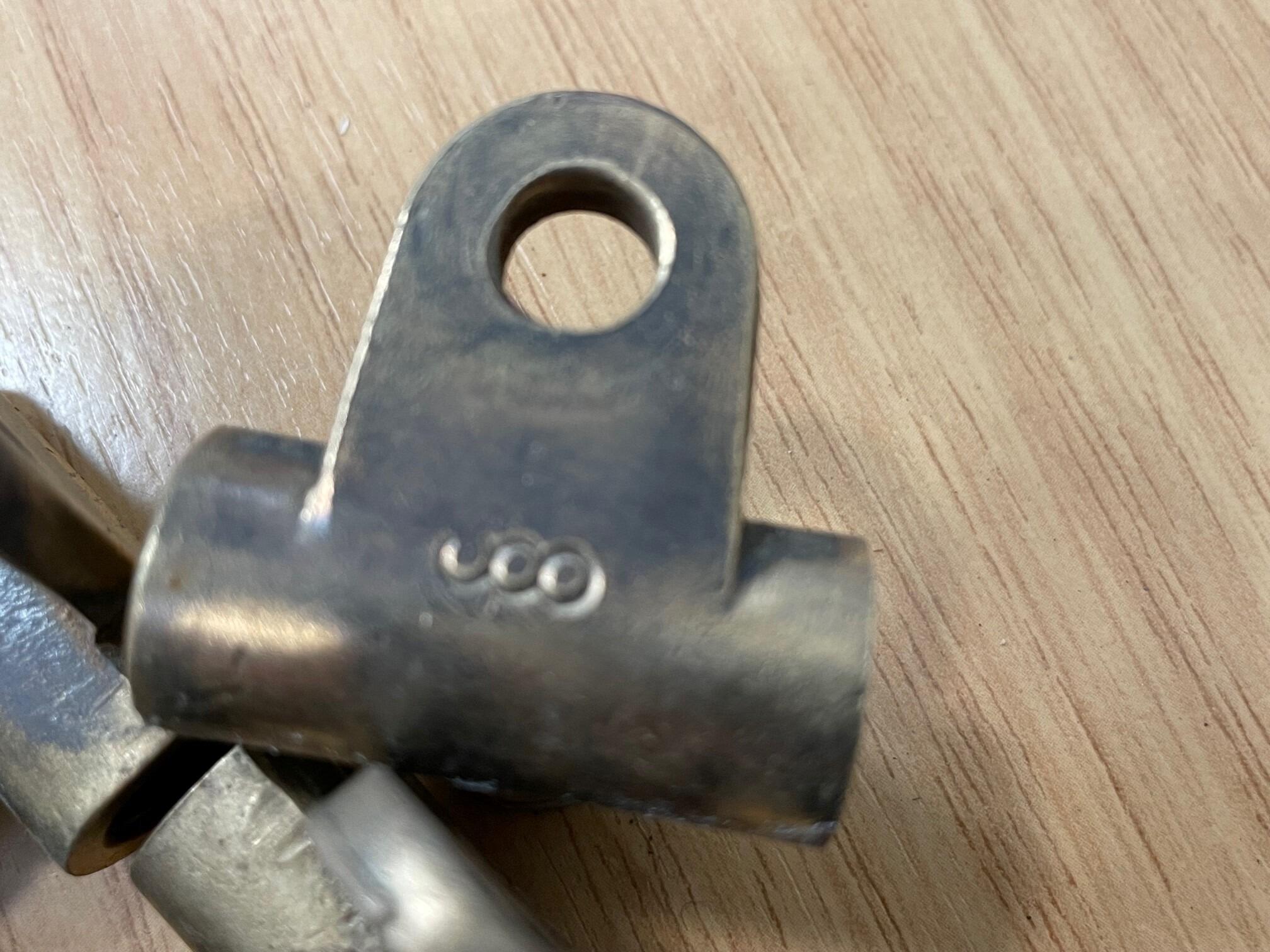 ORIGINAL RARE JAGUAR BRASS 3 WAY BRAKE UNION CORRECT 000 MARKINGS (A)