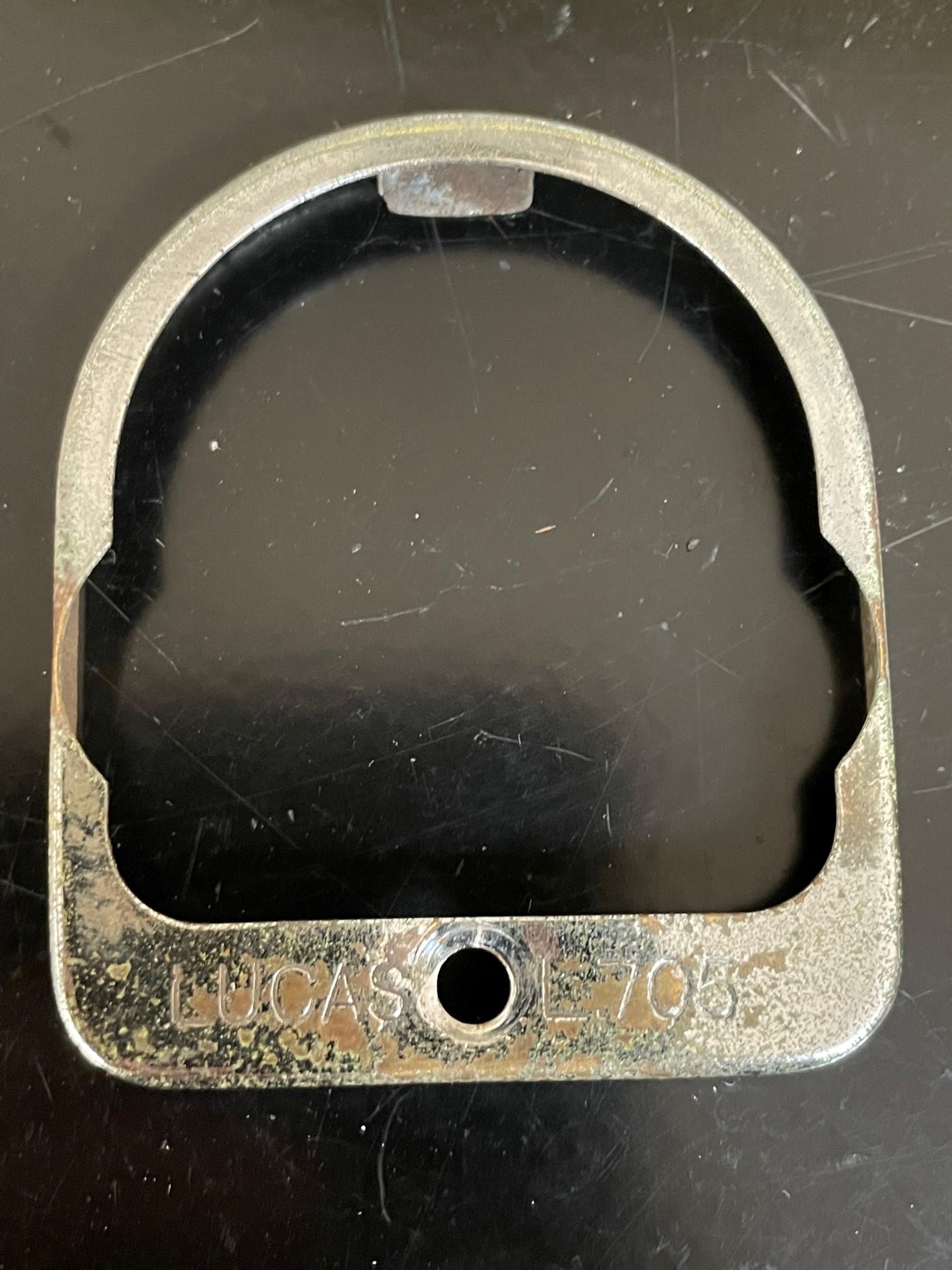 ORIGINAL E-TYPE S1 & S1.5 (LUCAS) CHROME FOR REAR NUMBER PLATE LAMPS ...