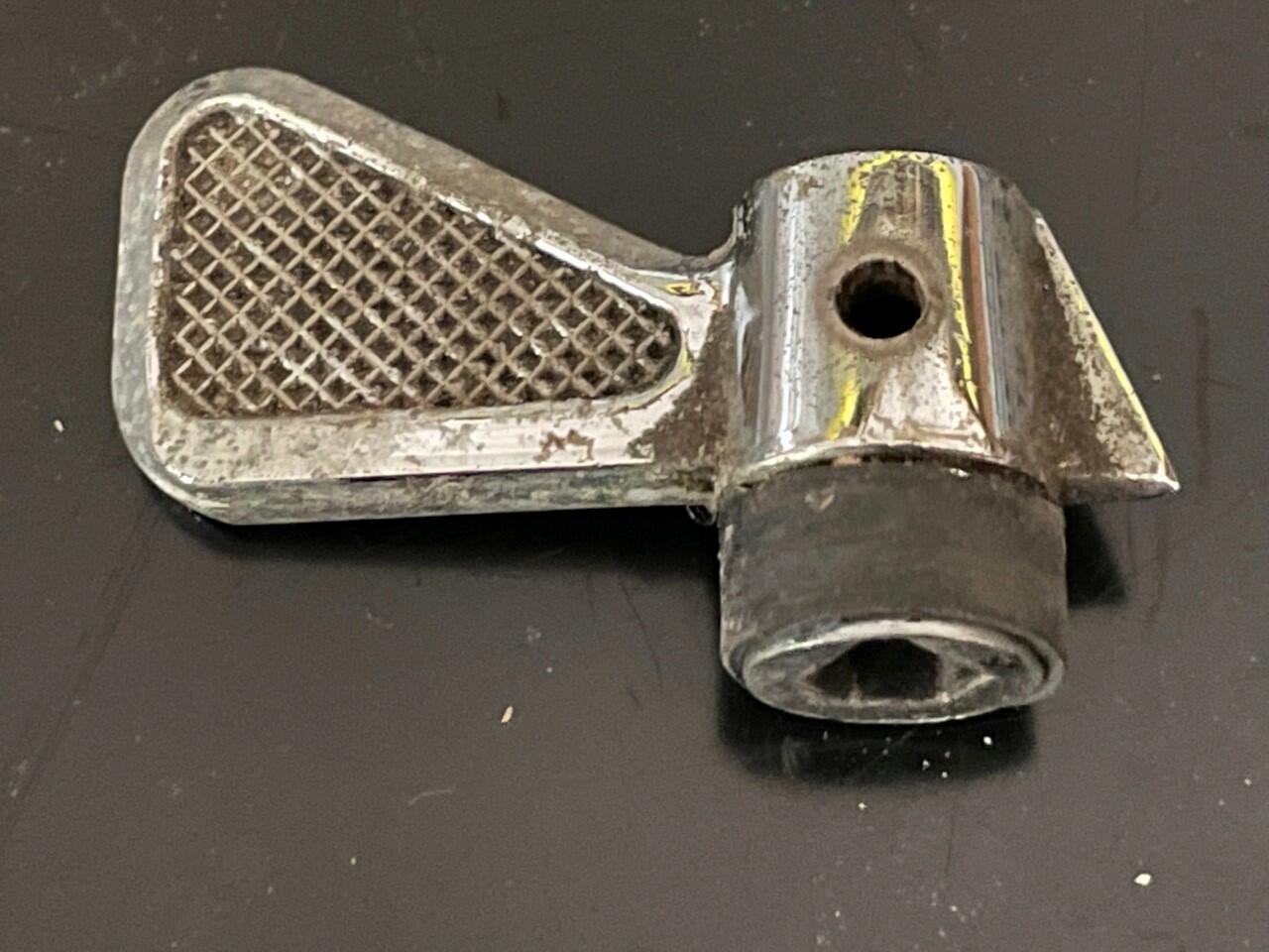 ORIGINAL JAGUAR HEADLIGHT SWITCH LEVER C27065 C15450 S1 E-TYPE (C)