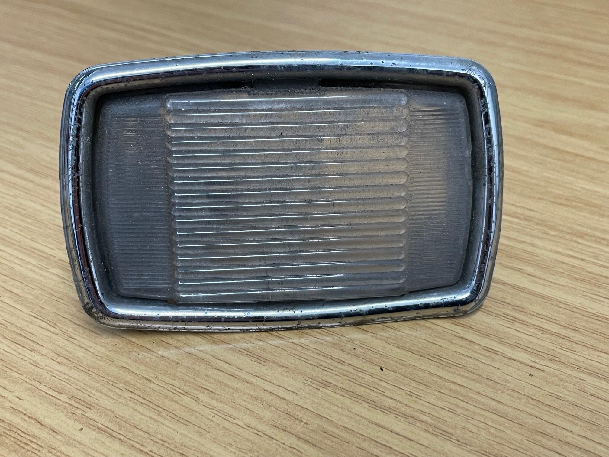 ORIGINAL E-TYPE INTERIOR LAMP ASSEMBLY S1 S2 S3 DHC / ROADSTER C16498 (E)