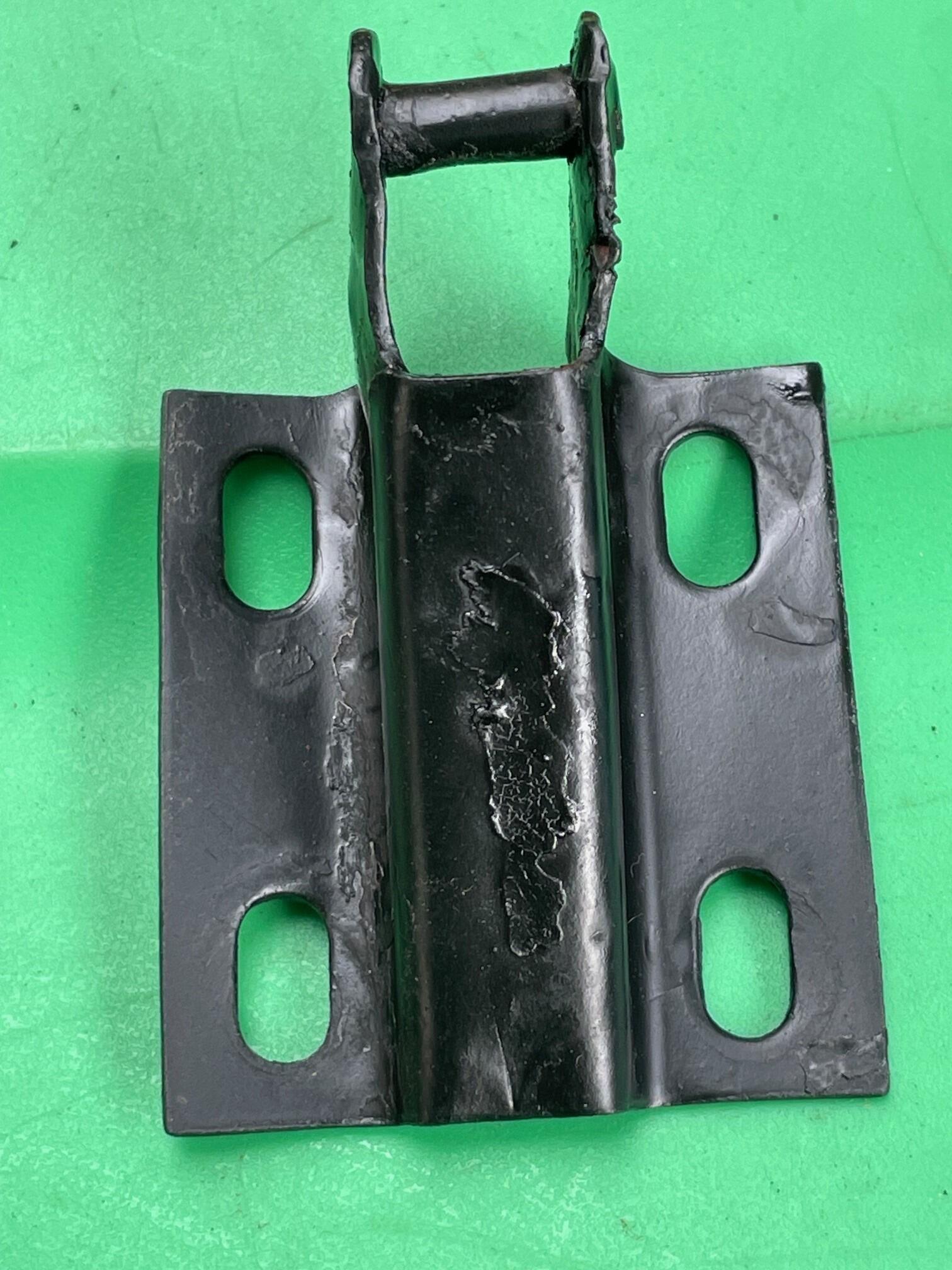 ORIGINAL E-TYPE BOOT LOCK STRICKER BD15489 (C)