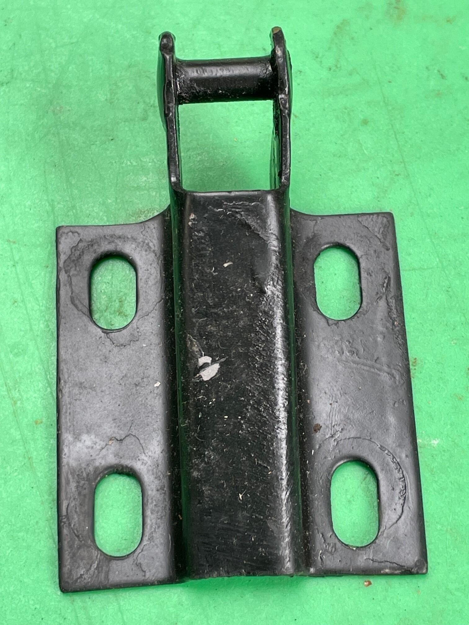 ORIGINAL E-TYPE BOOT LOCK STRICKER BD15489 (F)