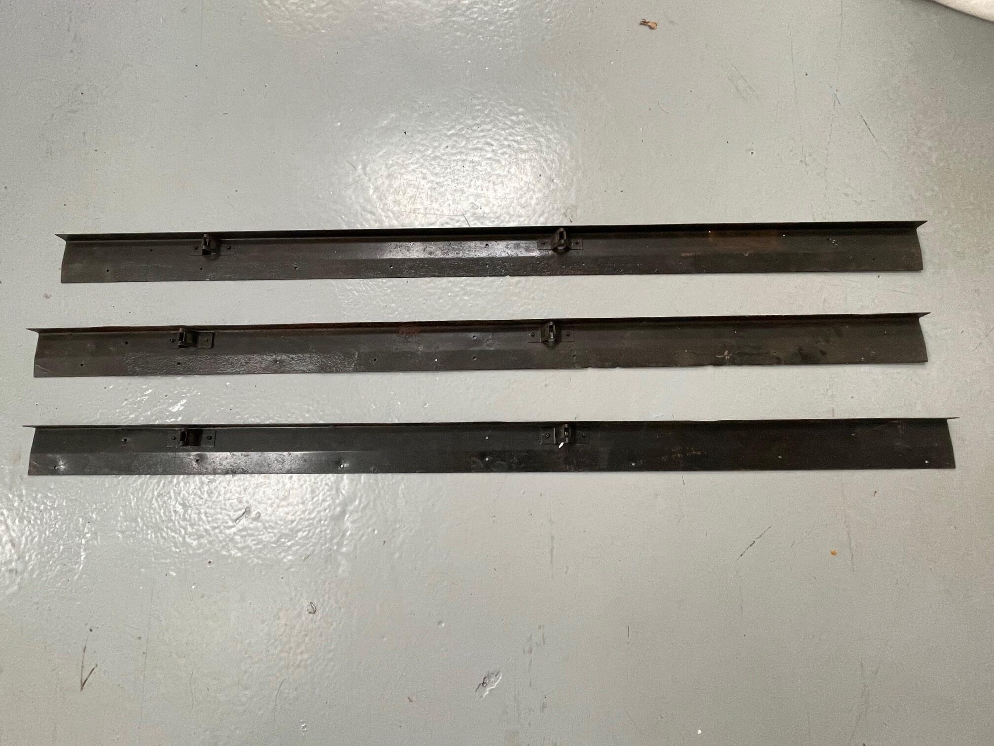 BD28350 ORIGINAL E-TYPE S1 S2 FHC 2+2 BOOT / TRUNK FLOOR SUPPORT BRACKET