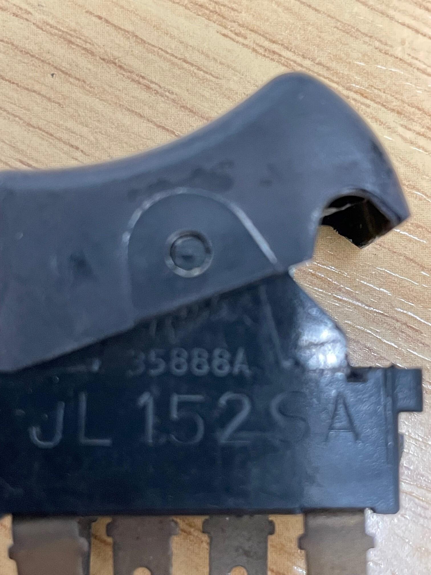 ORIGINAL LUCAS 35888A 152 SA ROCKER SWITCH