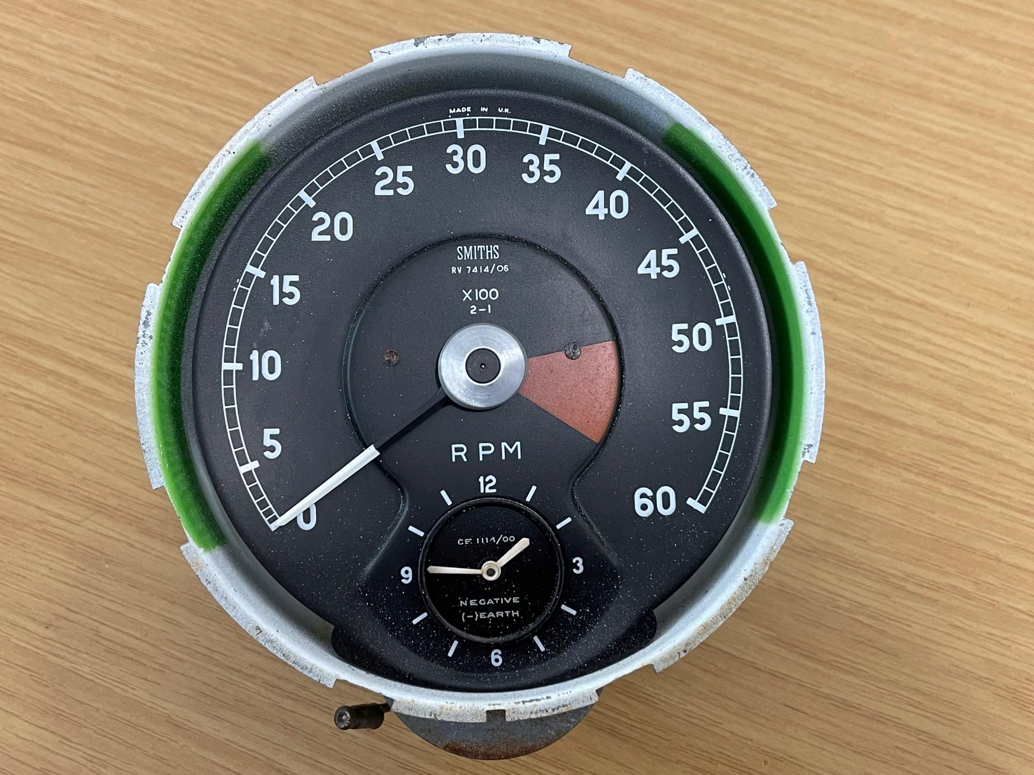 11313 ORIGINAL SMITHS RV 7414/06 E-TYPE S1 2+2 REV COUNTER WITH CLOCK ...