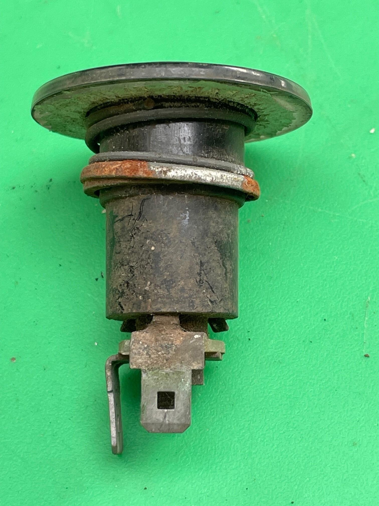 ORIGINAL JAGUAR BRAKE FLUID WARNING LAMP & ESCUTCHEON 38726 / C19637 (C)