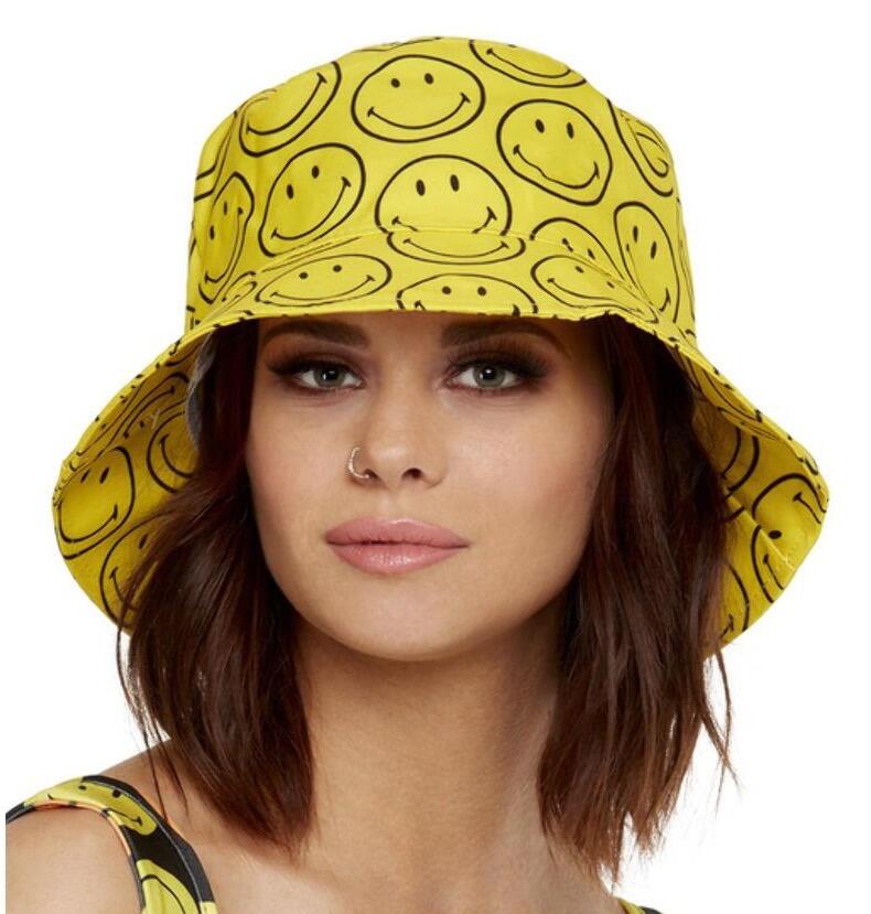 Smiley Printed Bucket Hat Yellow