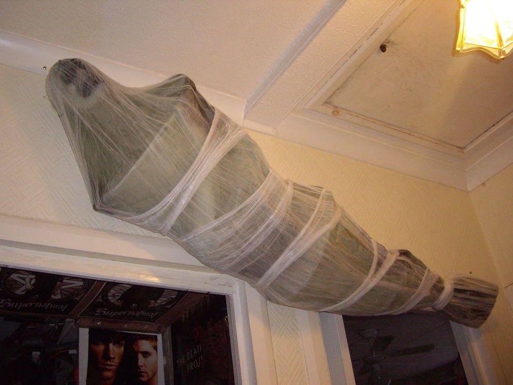 Hanging Cocoon Corpse Decoration