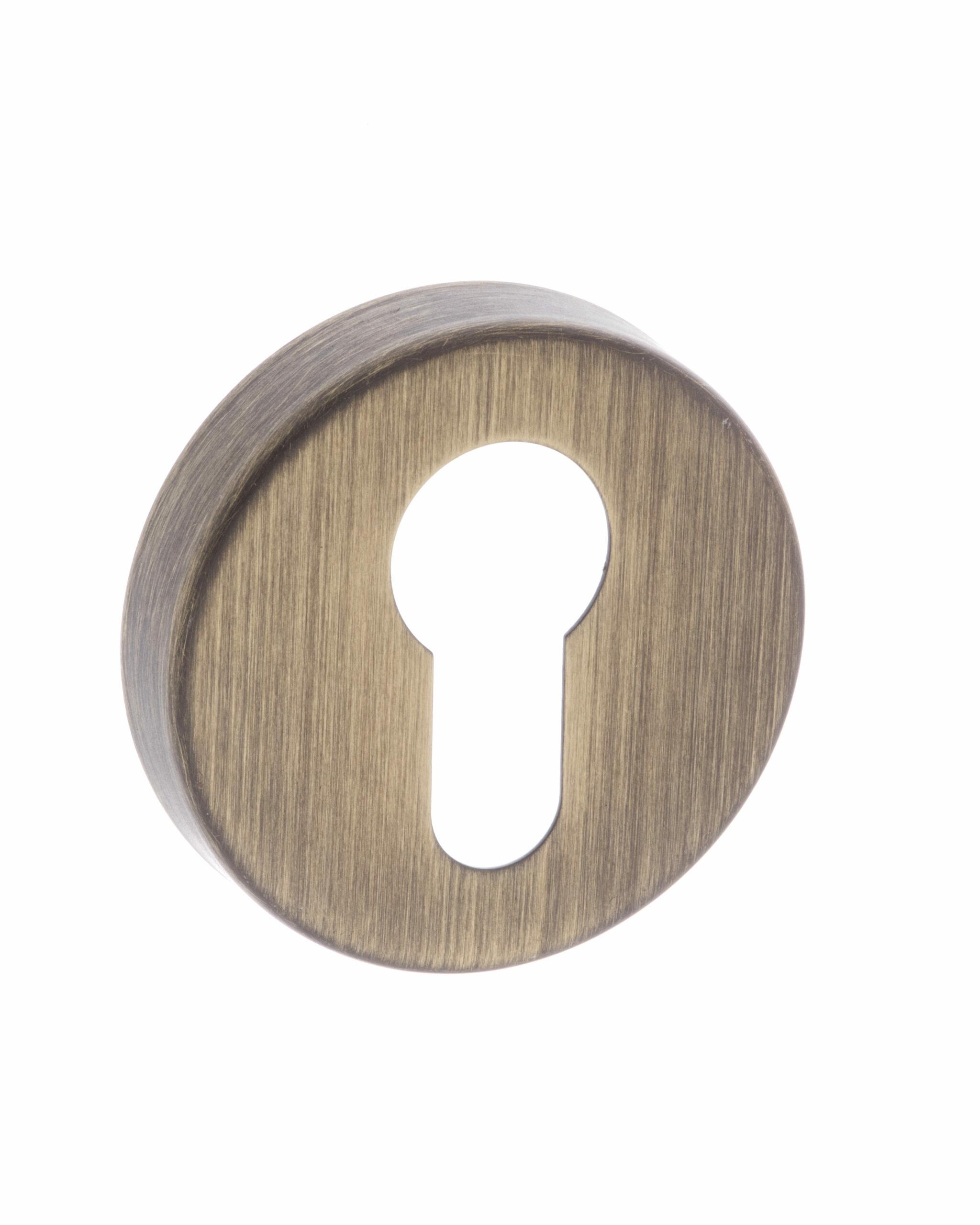 Forme Euro Escutcheons On Minimal Round Rose