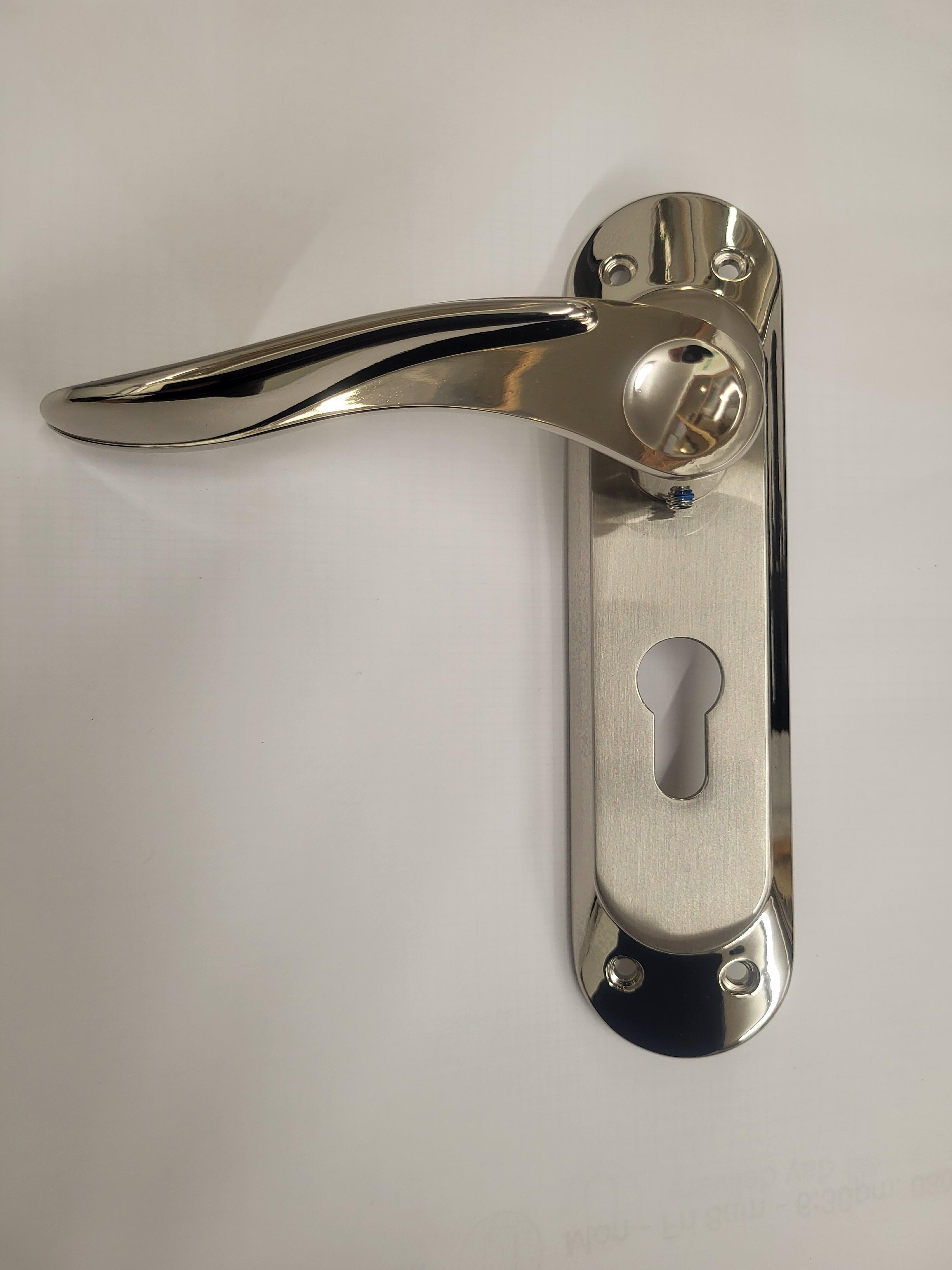Alzette Plate Door Handle