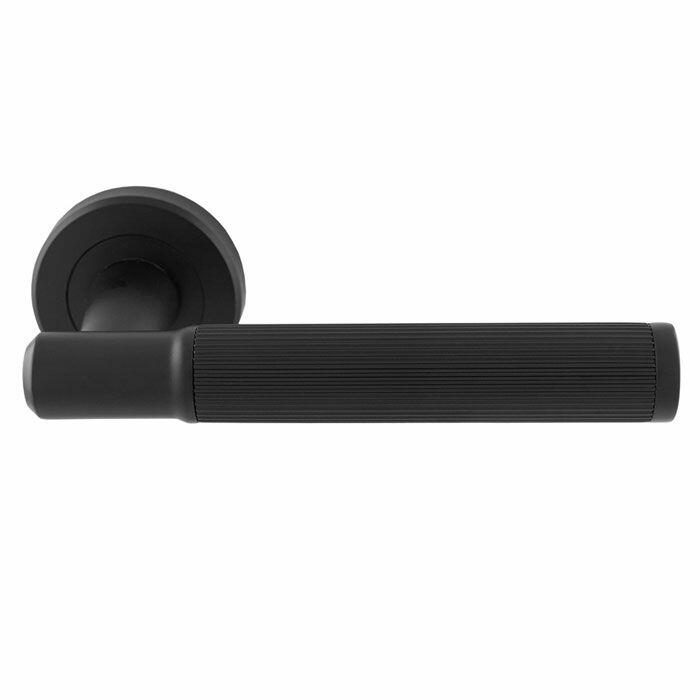 Image Lines Lever Handle On Concealed Fix Round Rose