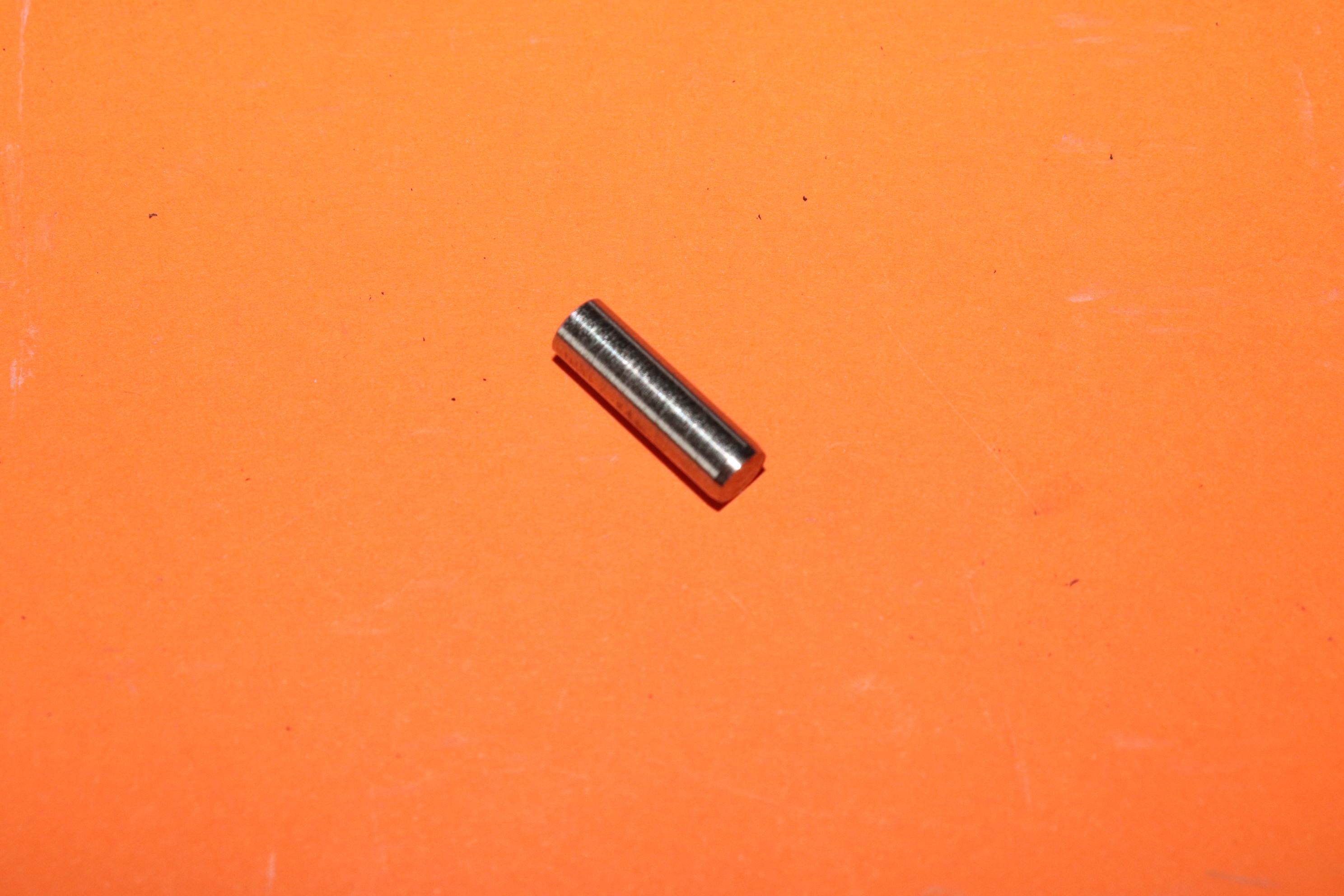 TRIUMPH 500 650 750 KICKSTART RETURN SPRING ANCHOR PIN T47 57-0047 1938 ...
