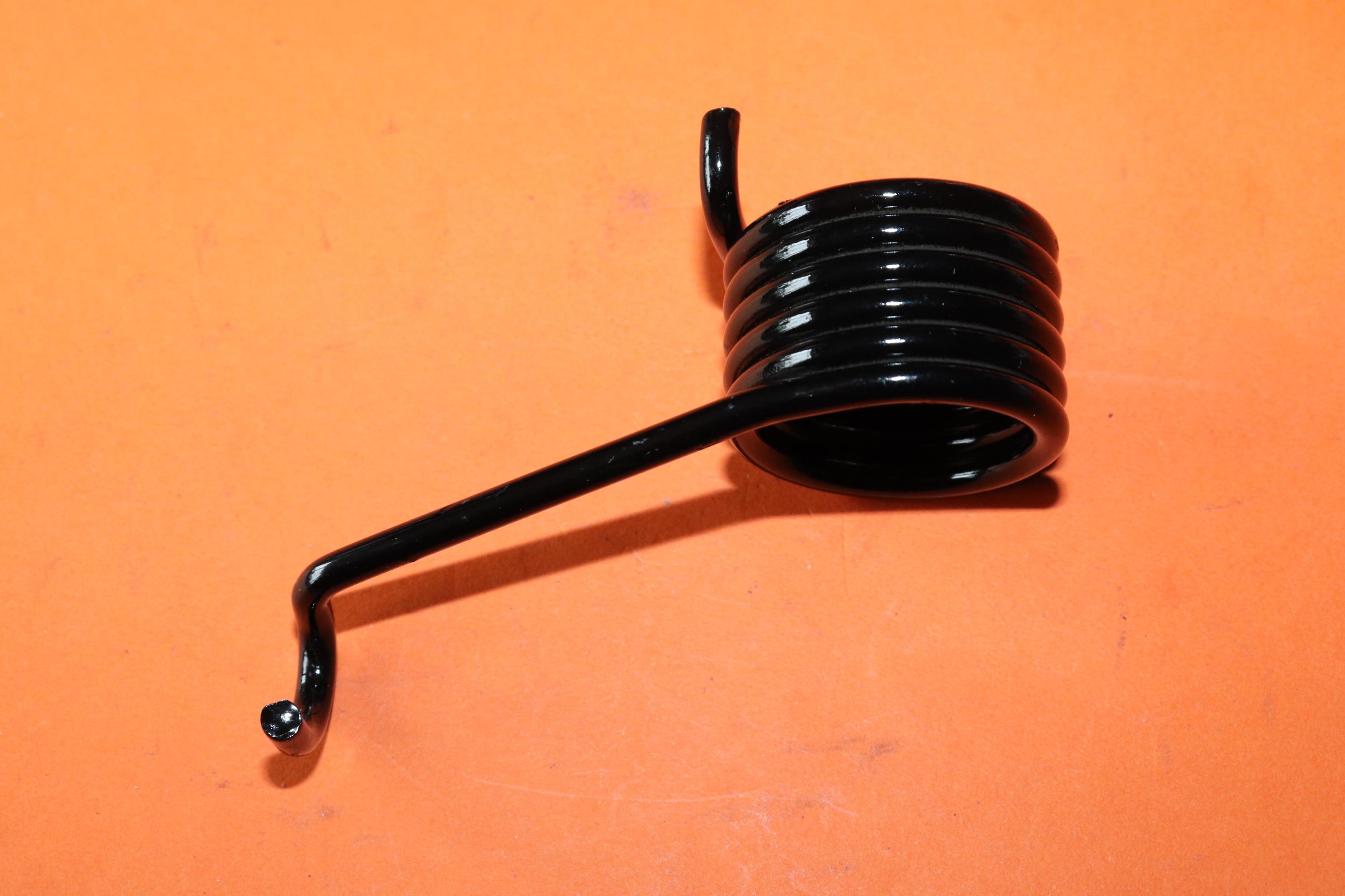 TRIUMPH PRE UNIT SPRUNG HUB REAR BRAKE ARM RETURN SPRING W123 37-0123 UK