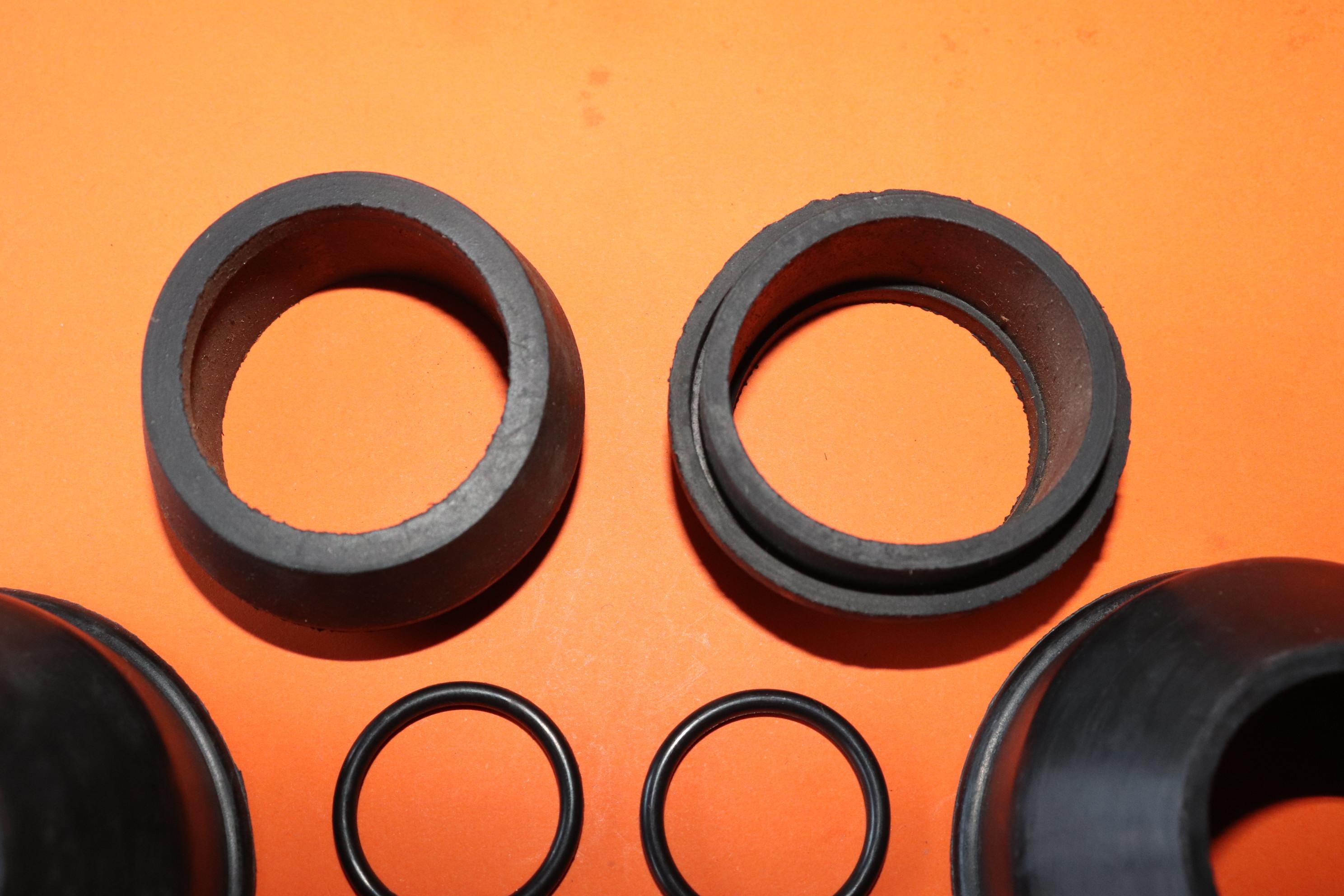 TRIUMPH T120 T140 FRONT FORK REBUILD KIT TR6 TR7 1973 ON T150 T160 UK MADE