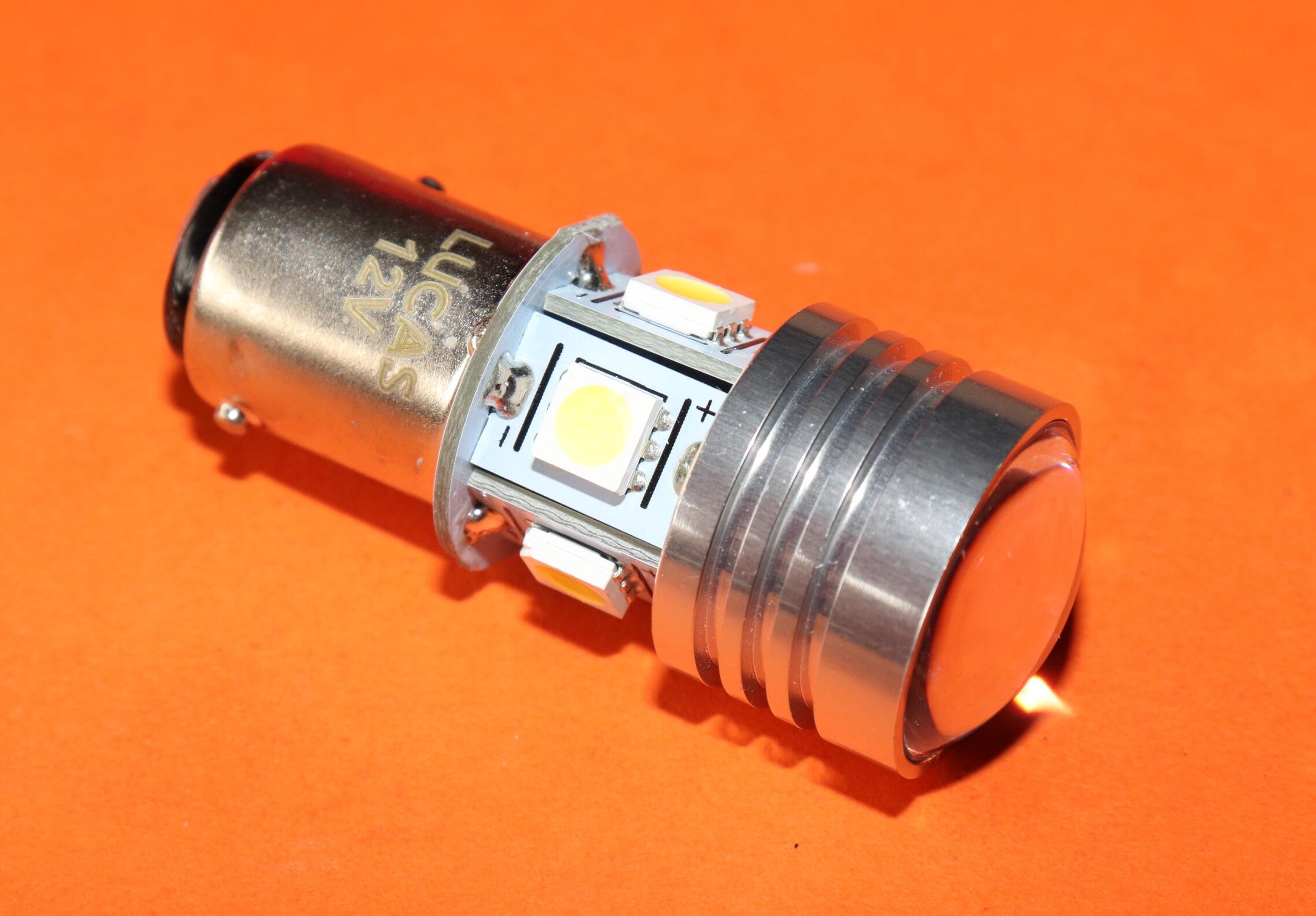 TRIUMPH BSA NORTON LUCAS 12V LED BAY15D STOP/TAIL BULB POZ OR NEG EARTH